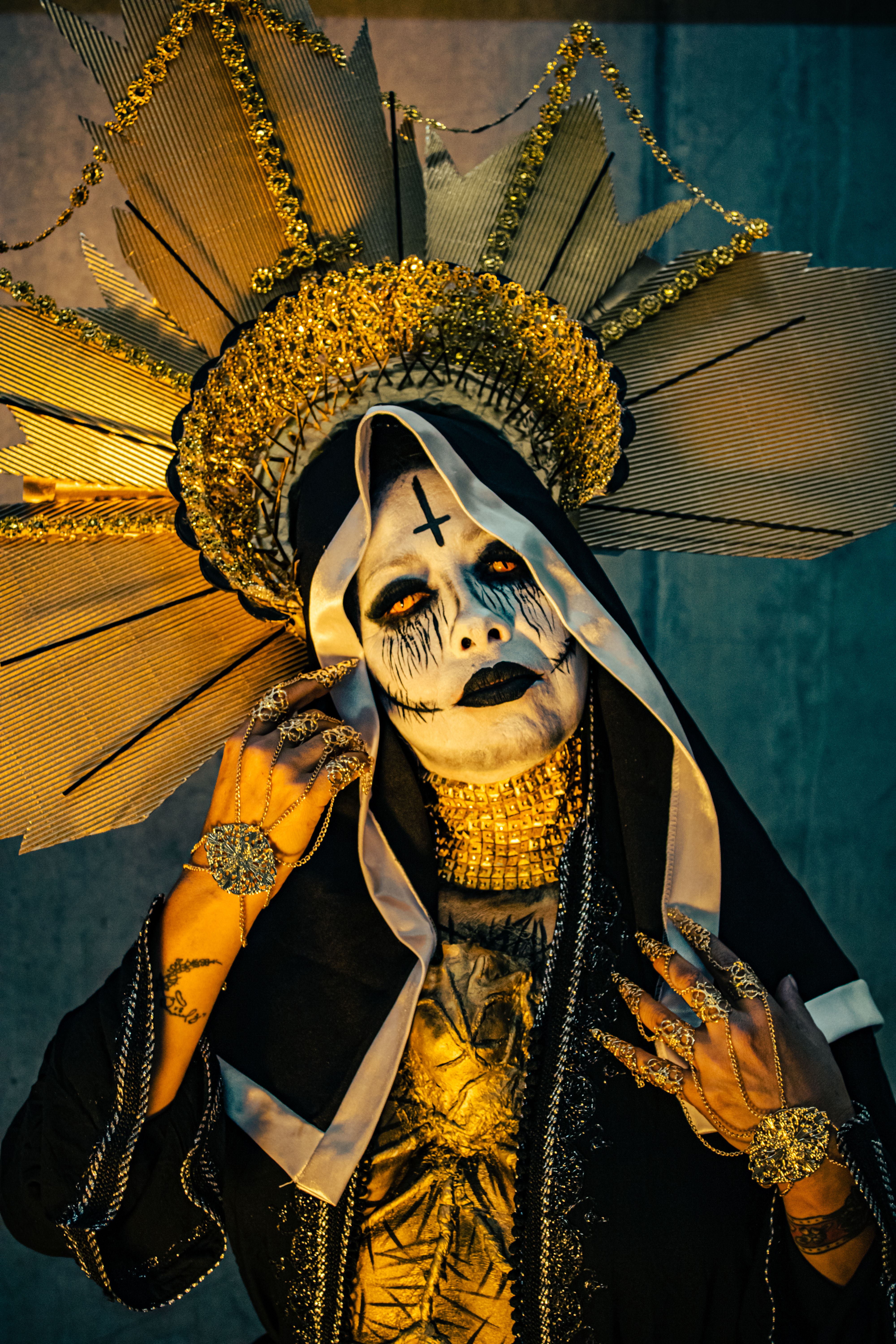 Intricate Gothic Horror Costume Portrait · Free Stock Photo