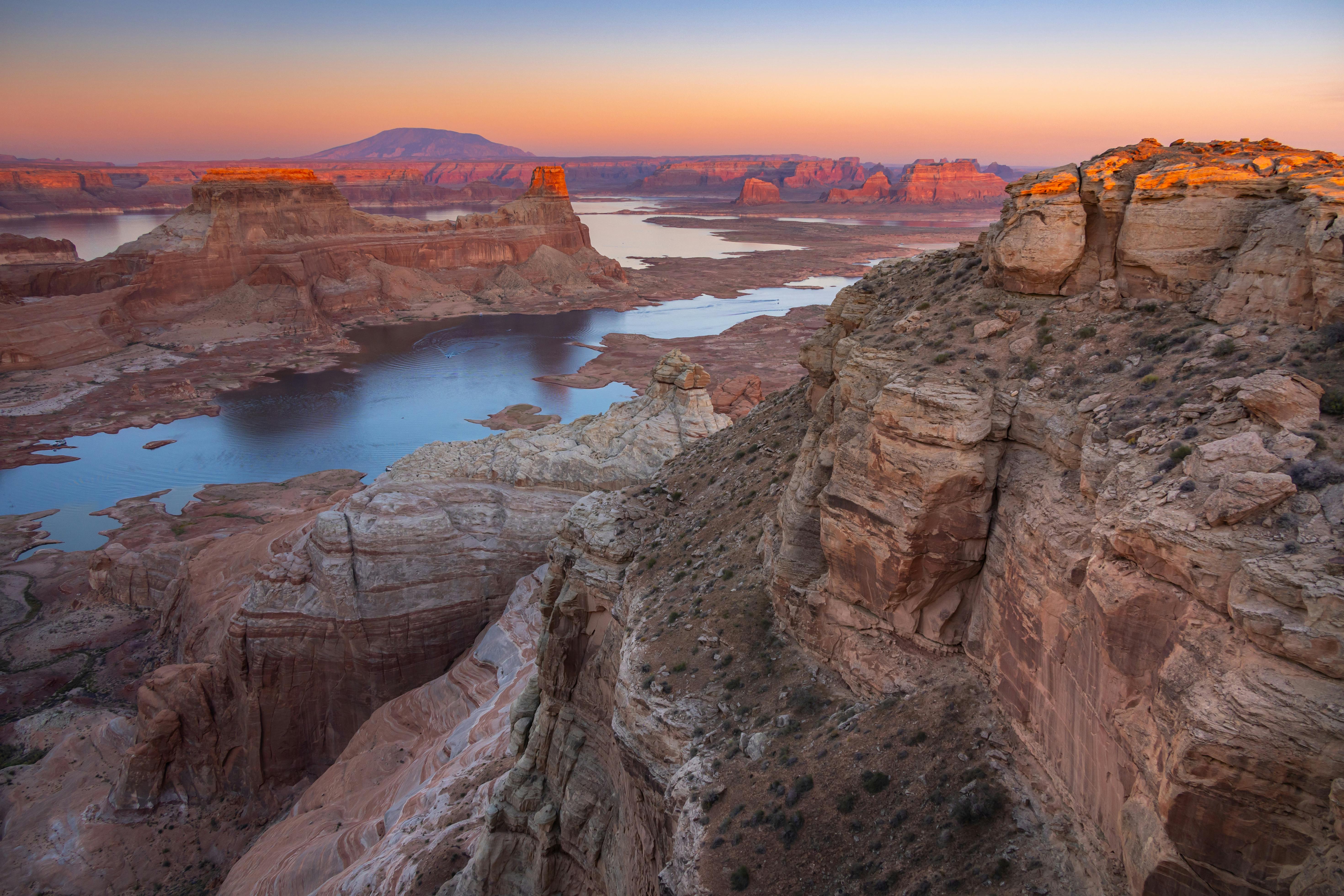 Stunning Aerial View of Lake Powell at Sunrise · Free Stock Photo