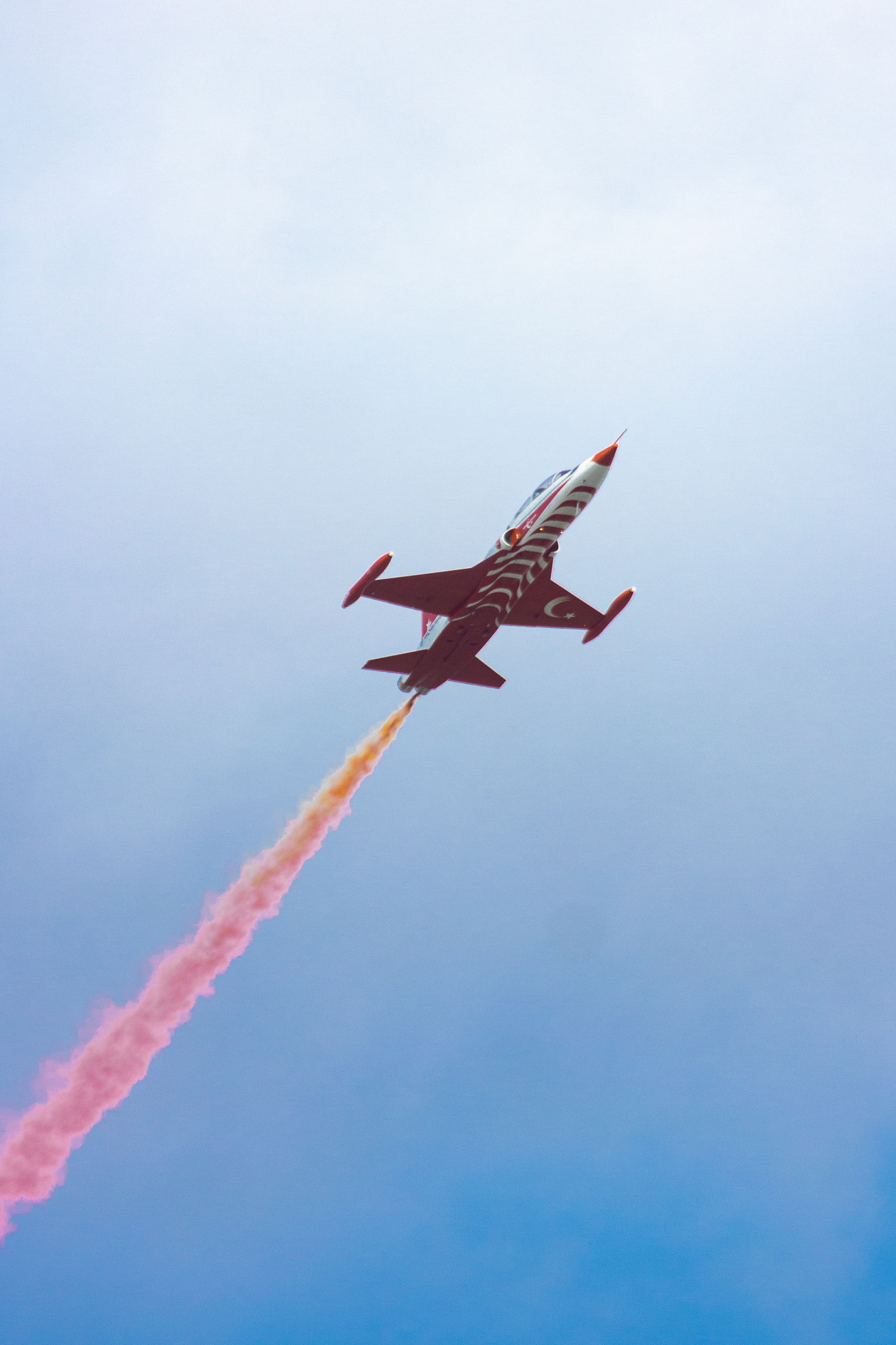 Aerobatic Jet Display at Teknofest in Adana · Free Stock Photo