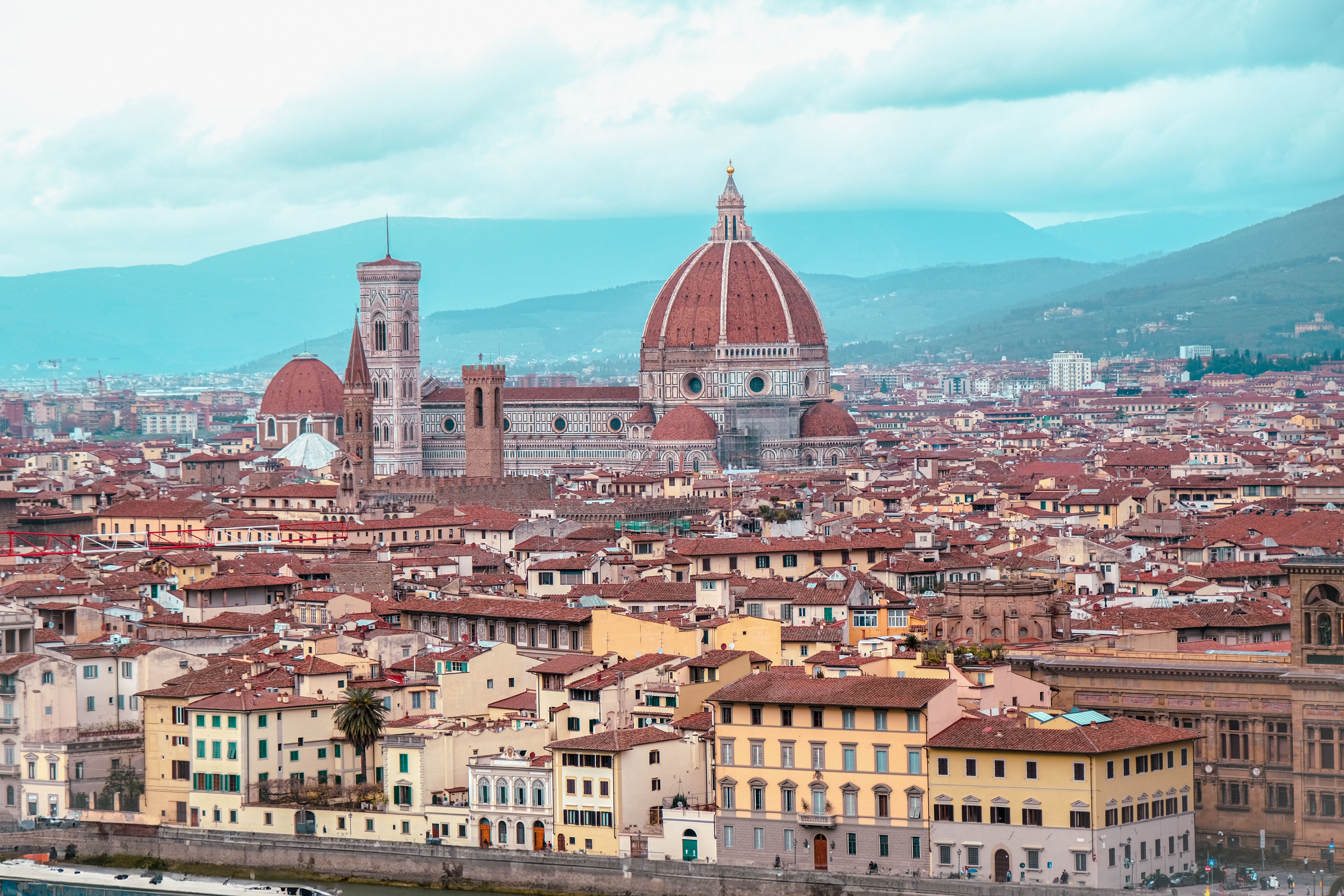 Florence Skyline Featuring Il Duomo · Free Stock Photo