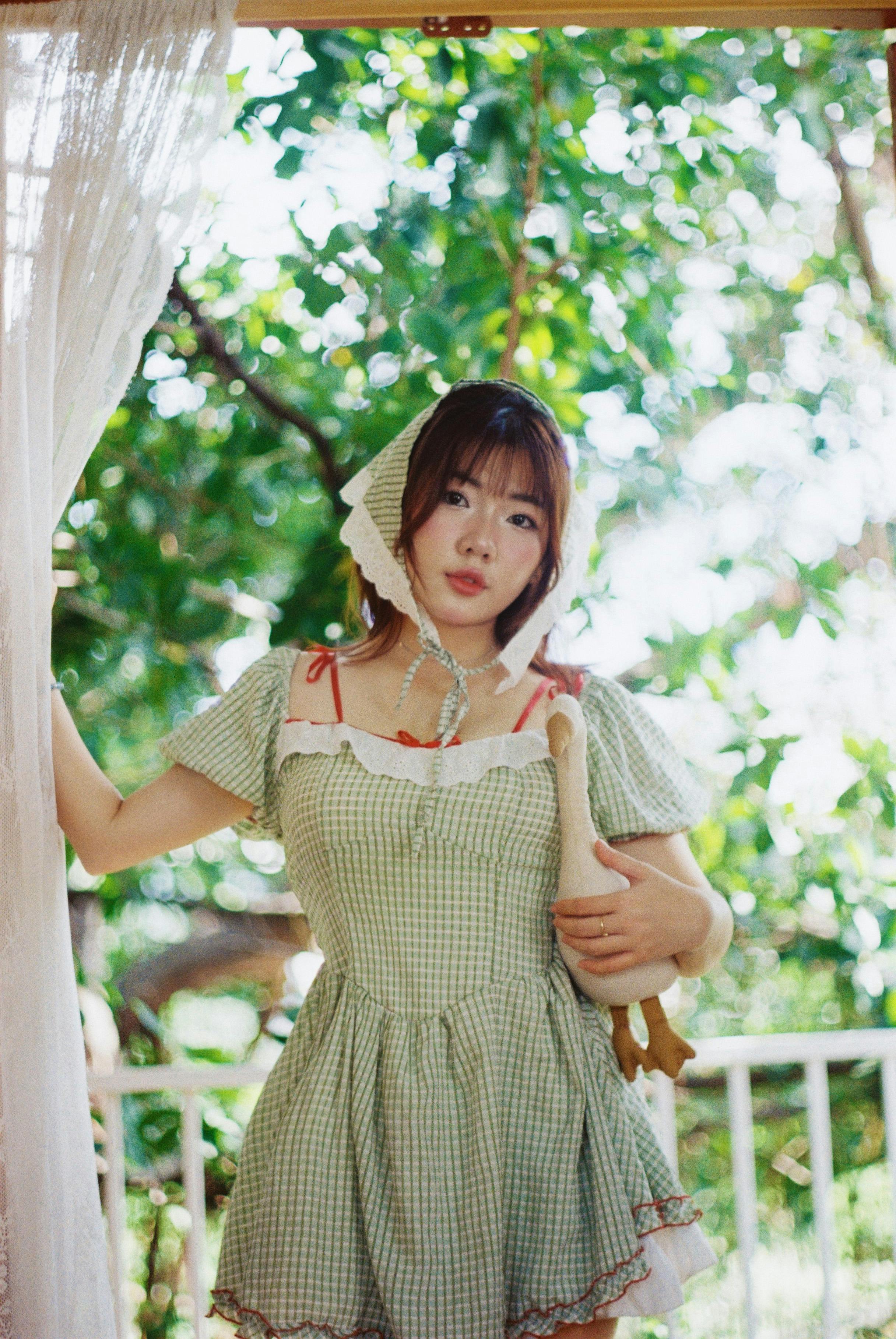 Cottagecore Girl Photos, Download The BEST Free Cottagecore Girl Stock ...