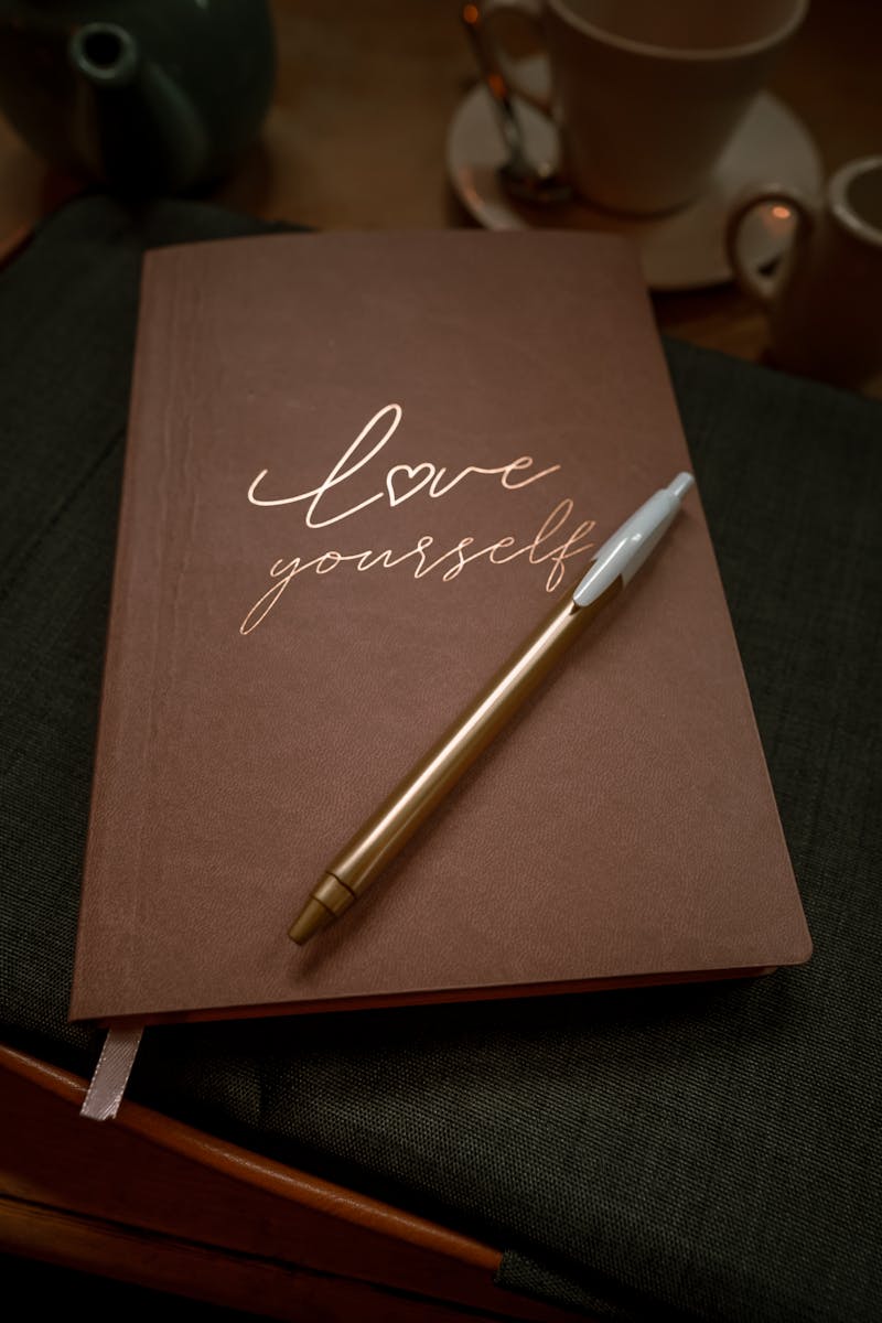 Notepad Pen Photos, Download The BEST Free Notepad Pen Stock Photos ...