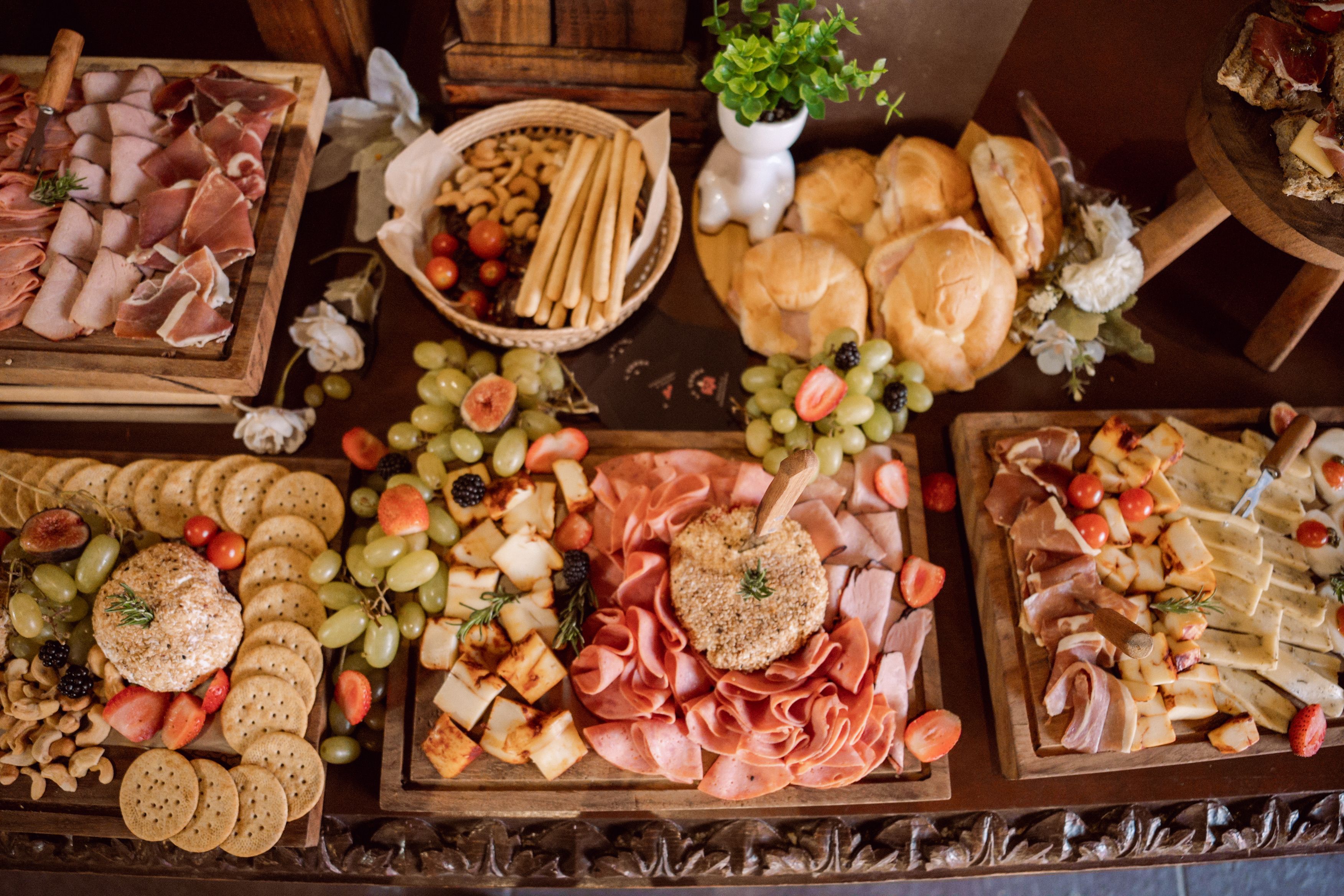 Configuração Elegante De Tábua De Frios Para Eventos · Foto ...
