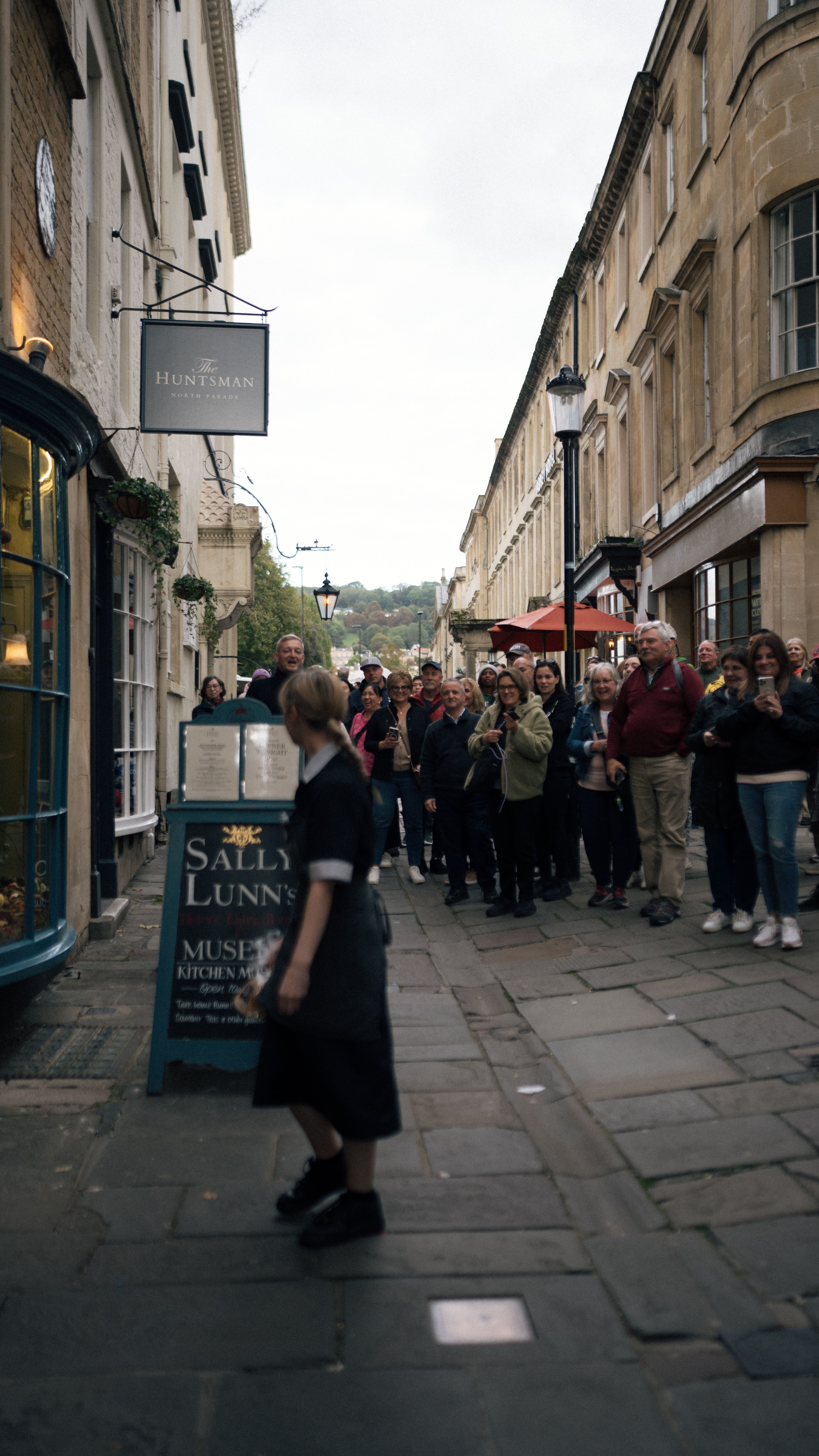 Crowd Outside Iconic Tea House in Bath Street · Free Stock Photo