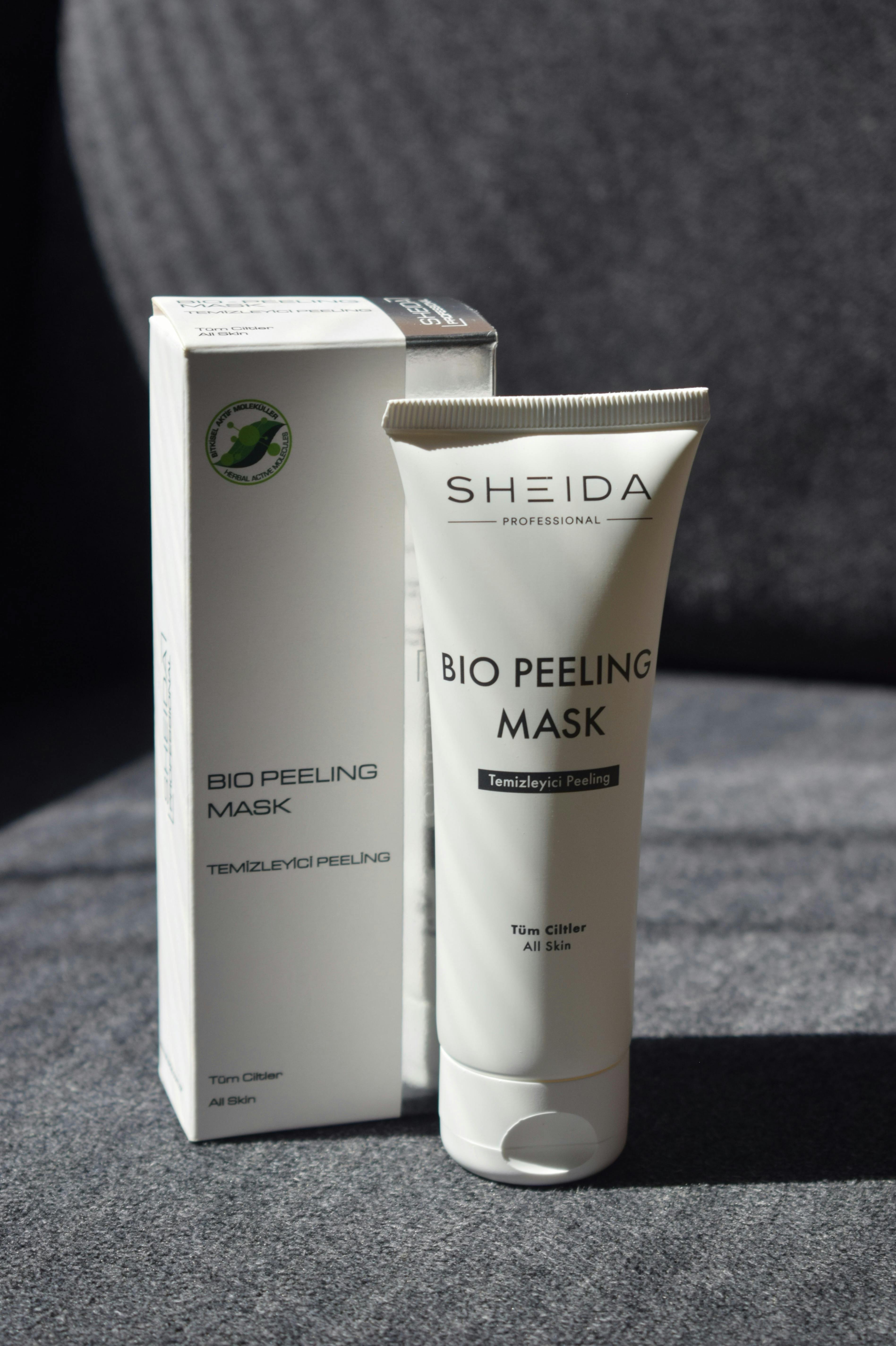 SHEIDA Bio Peeling Mask in Natural Light · Free Stock Photo