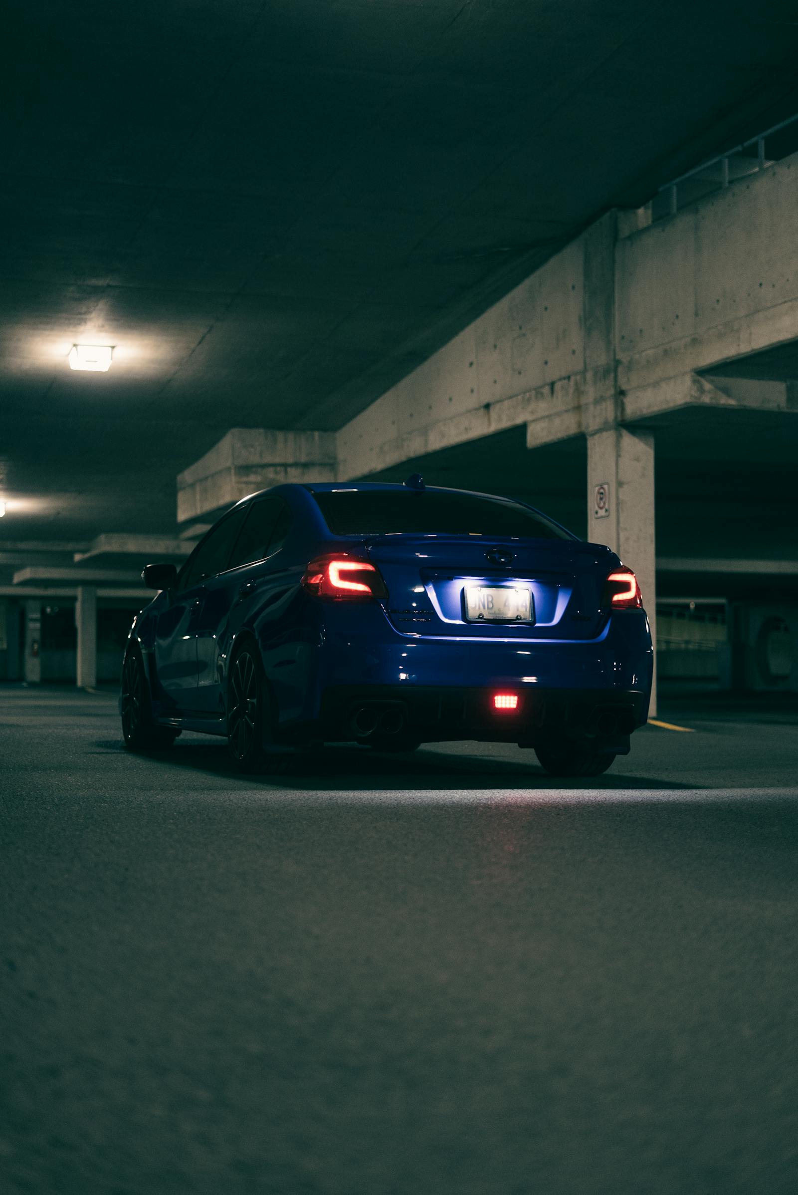 Car Back View Photos, Download The BEST Free Car Back View Stock Photos ...