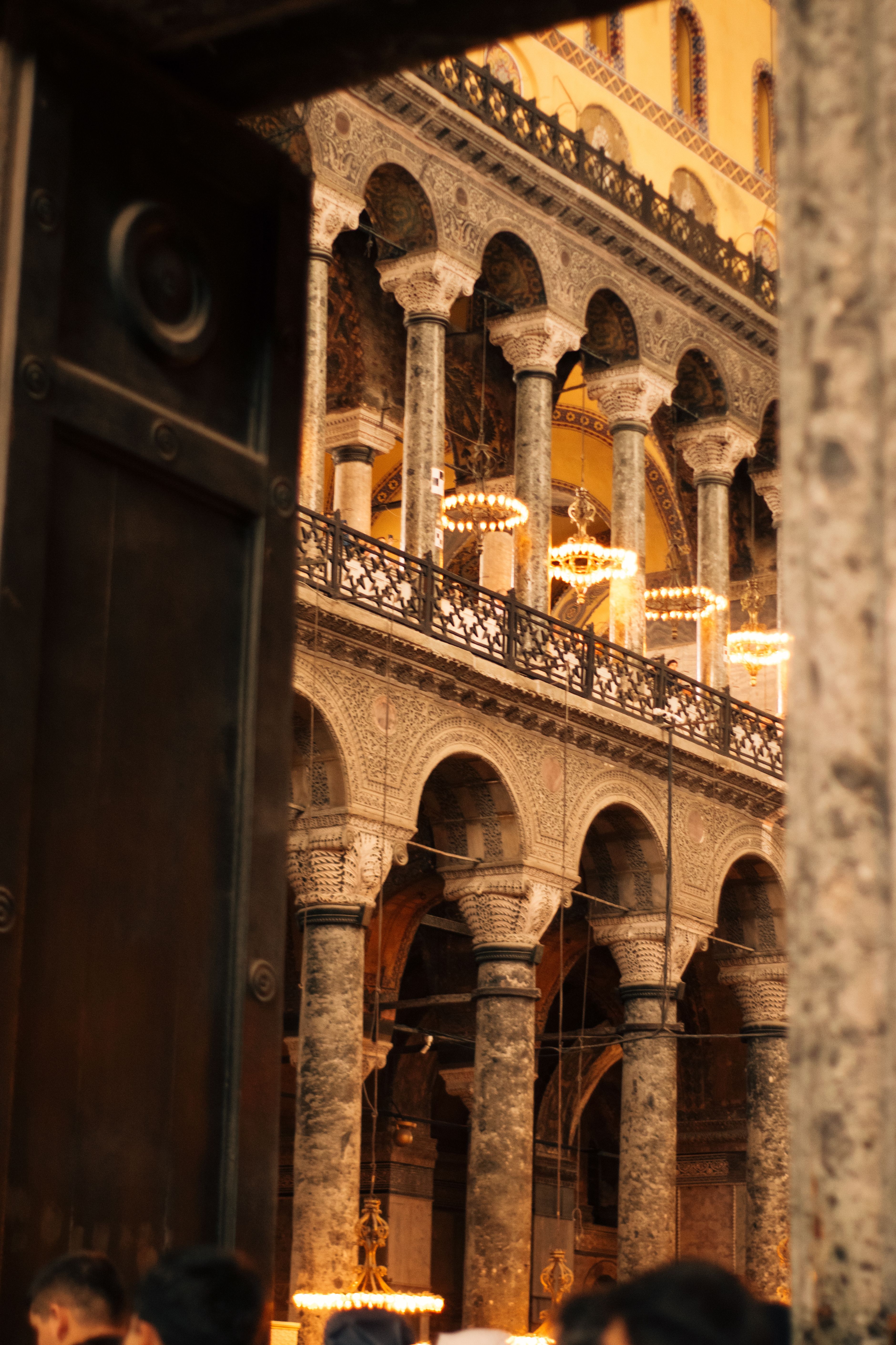Ornate Historical Architecture with Arched Columns · Free Stock Photo