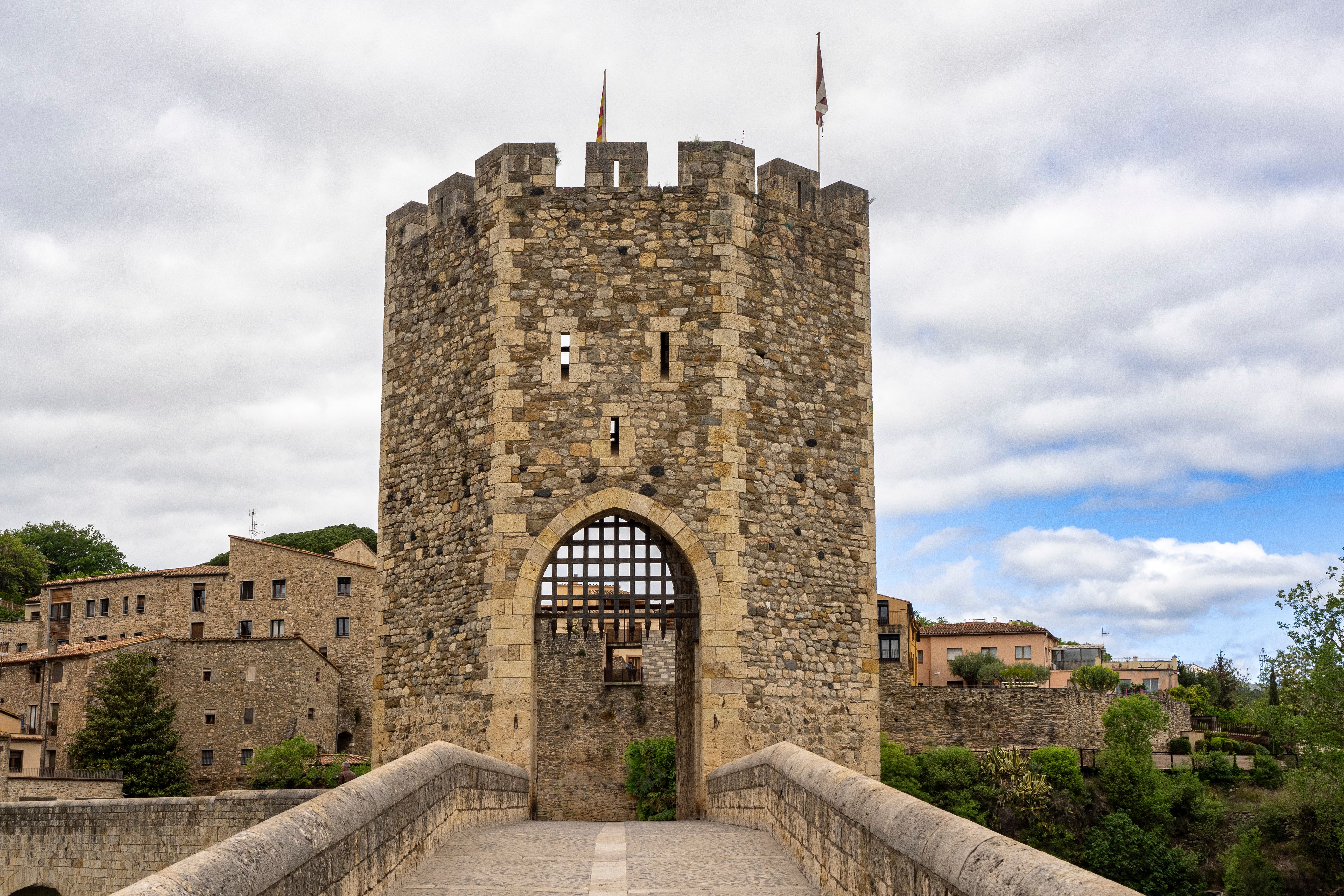 Medieval Stone Tower on Historic Bridge · Free Stock Photo