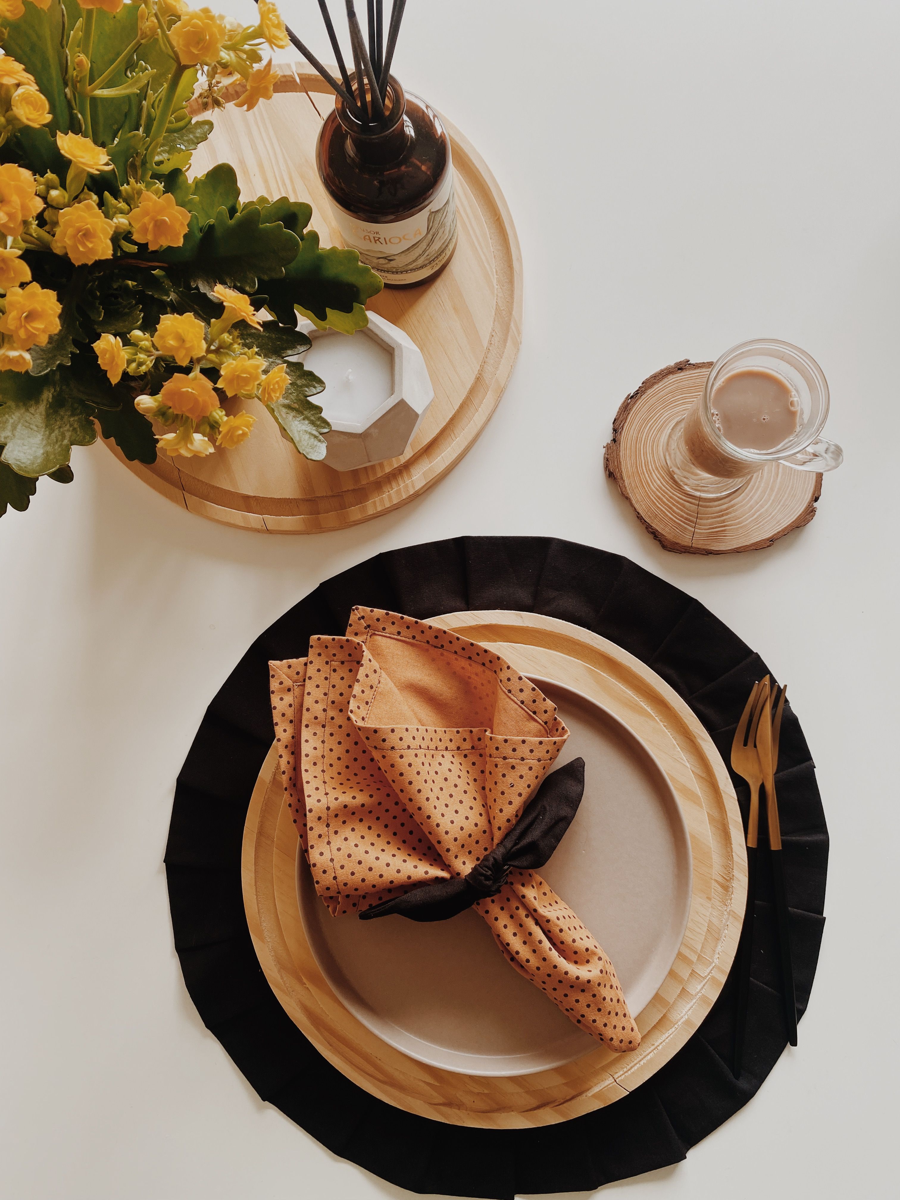 Elegant Table Setting in São Paulo Dining Room · Free Stock Photo