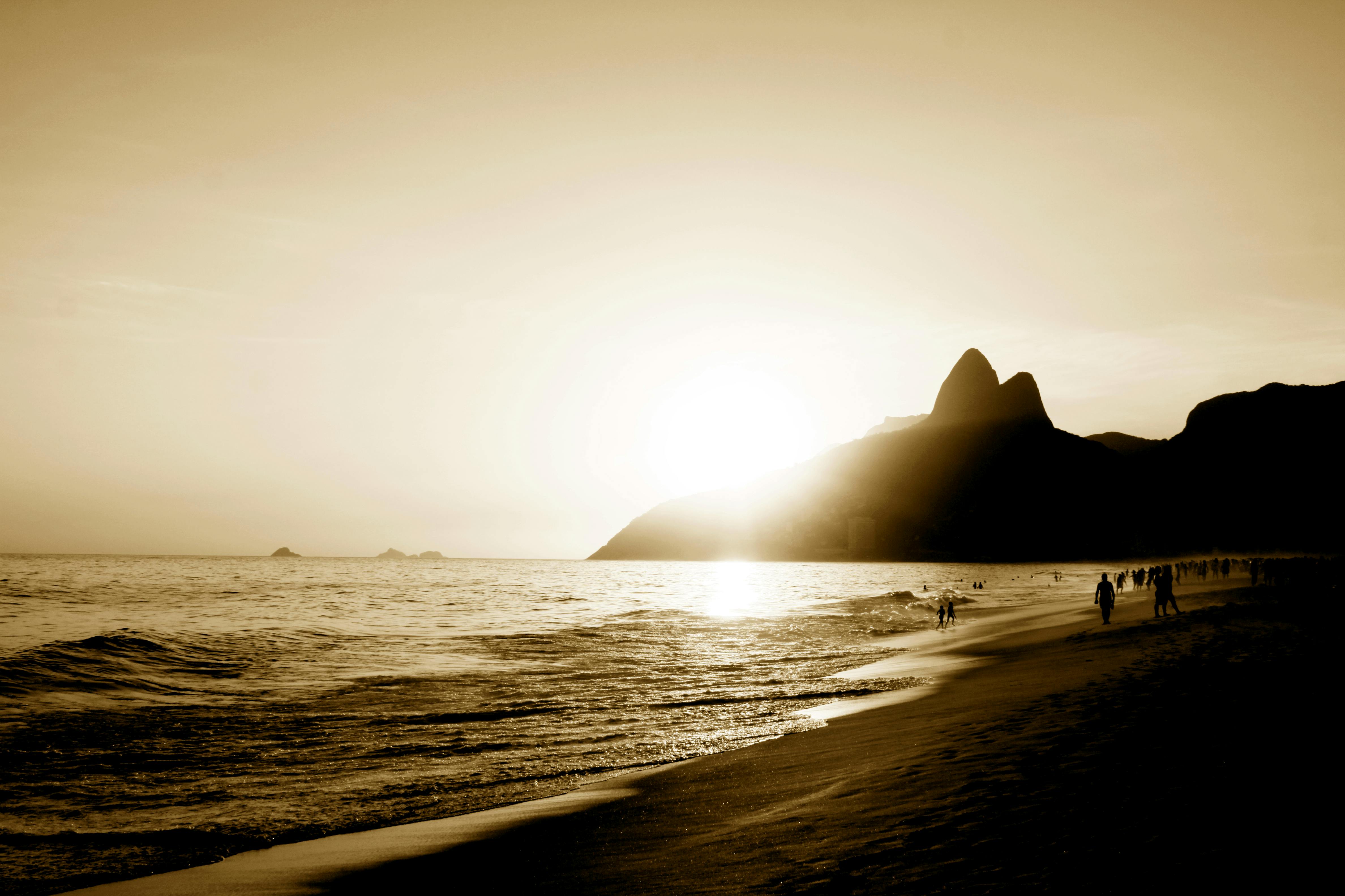 Sepia Sunset Over Ipanema Beach, Rio de Janeiro · Free Stock Photo
