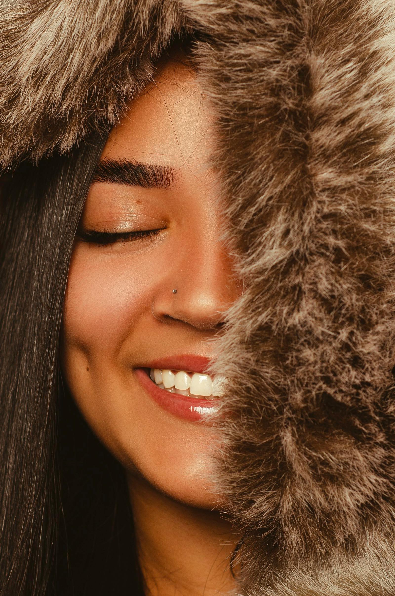 Female Smiling Face Photos, Download The BEST Free Female Smiling Face ...