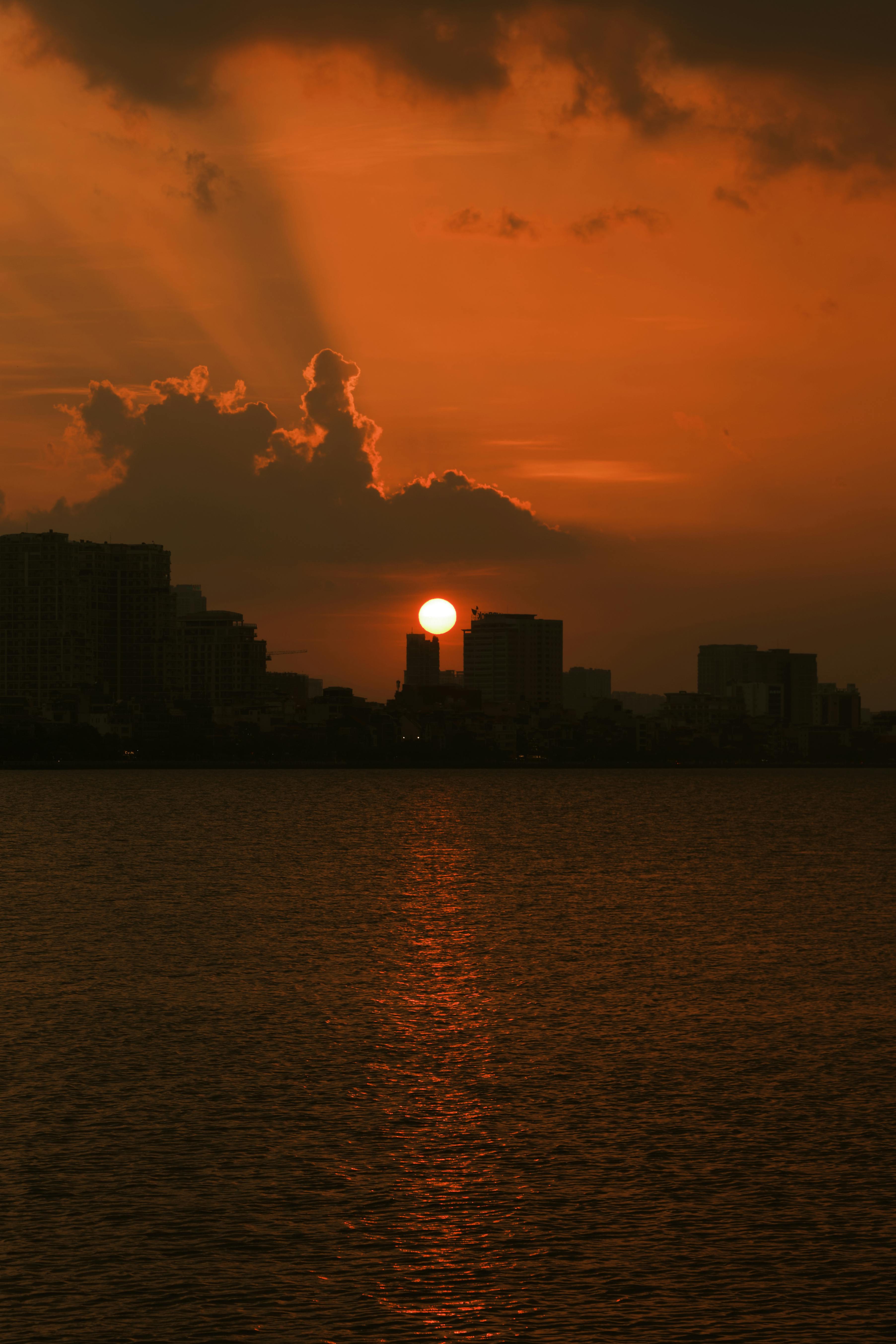 Stunning Hanoi Sunset over City Skyline · Free Stock Photo
