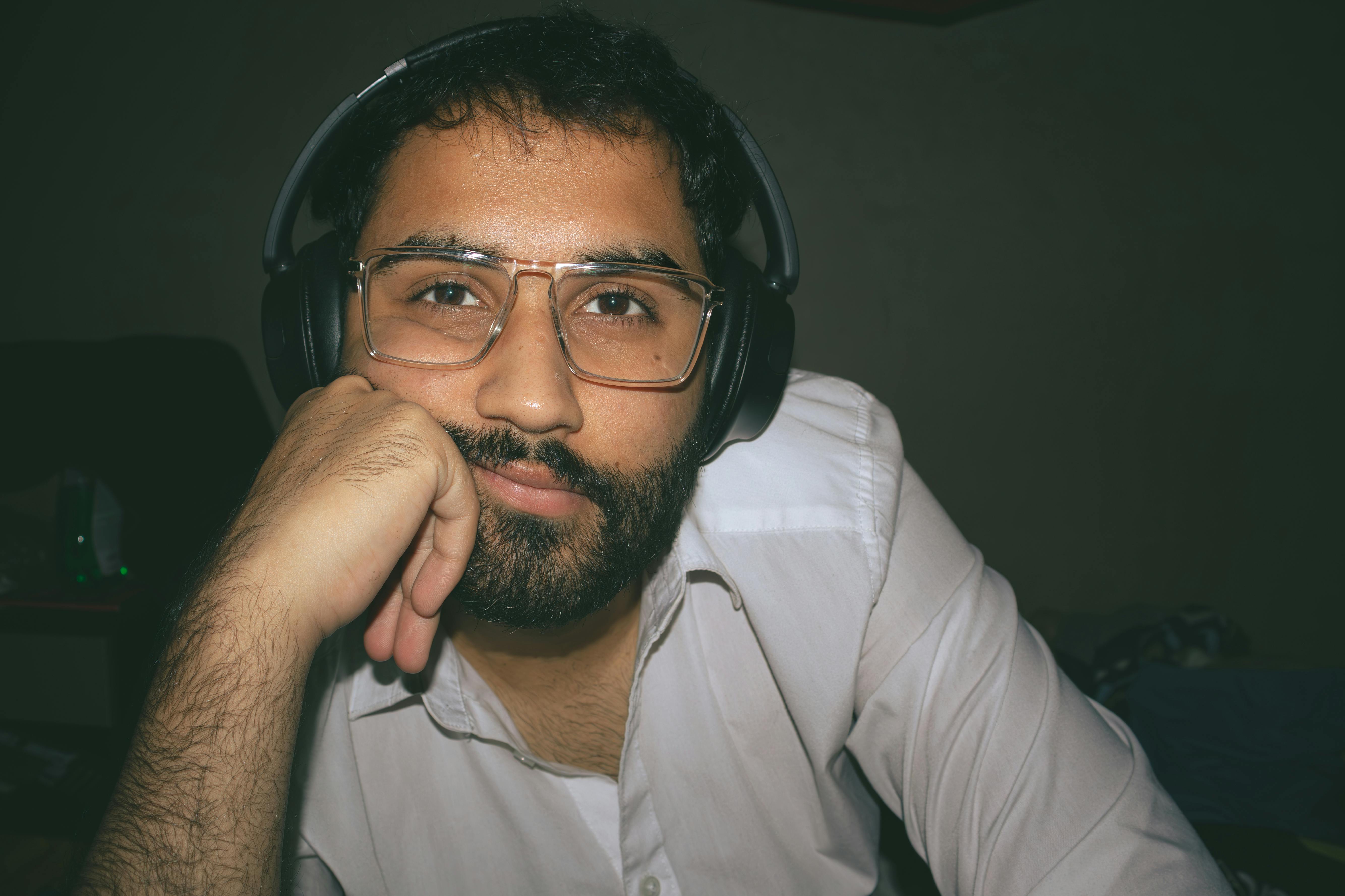 Bearded Man Photos, Download The BEST Free Bearded Man Stock Photos ...