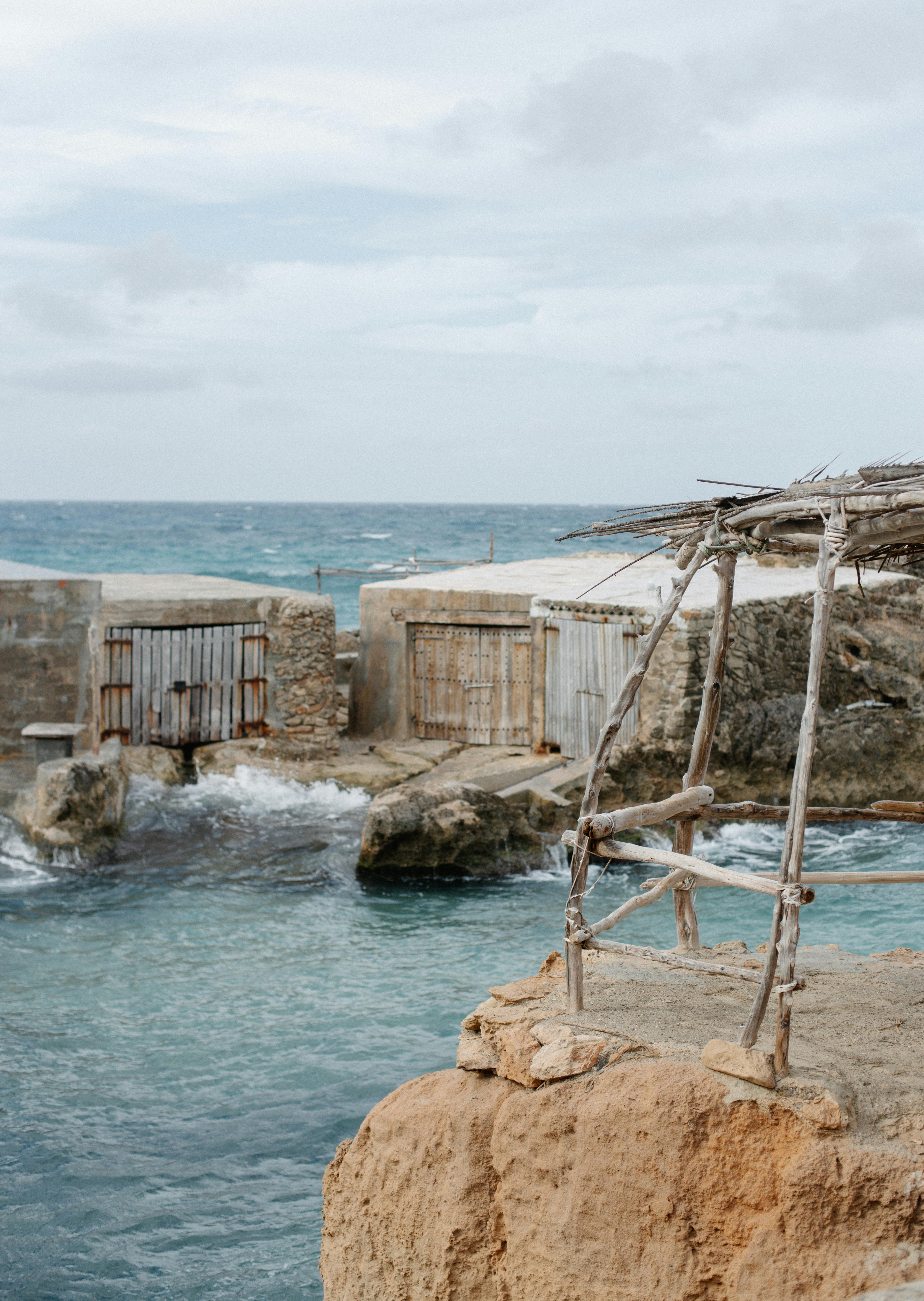 Rustic Fisherman Huts by the Mediterranean Sea · Free Stock Photo