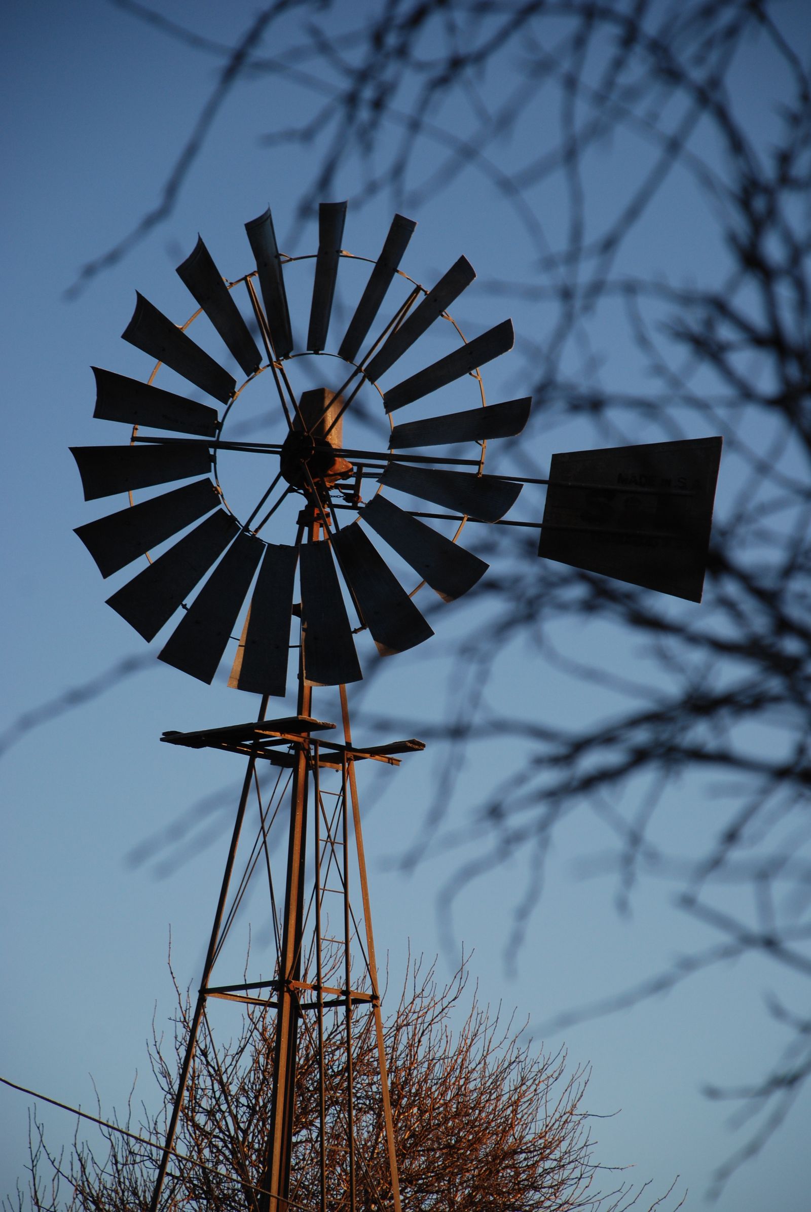Farm Windmill Photos, Download The BEST Free Farm Windmill Stock Photos ...