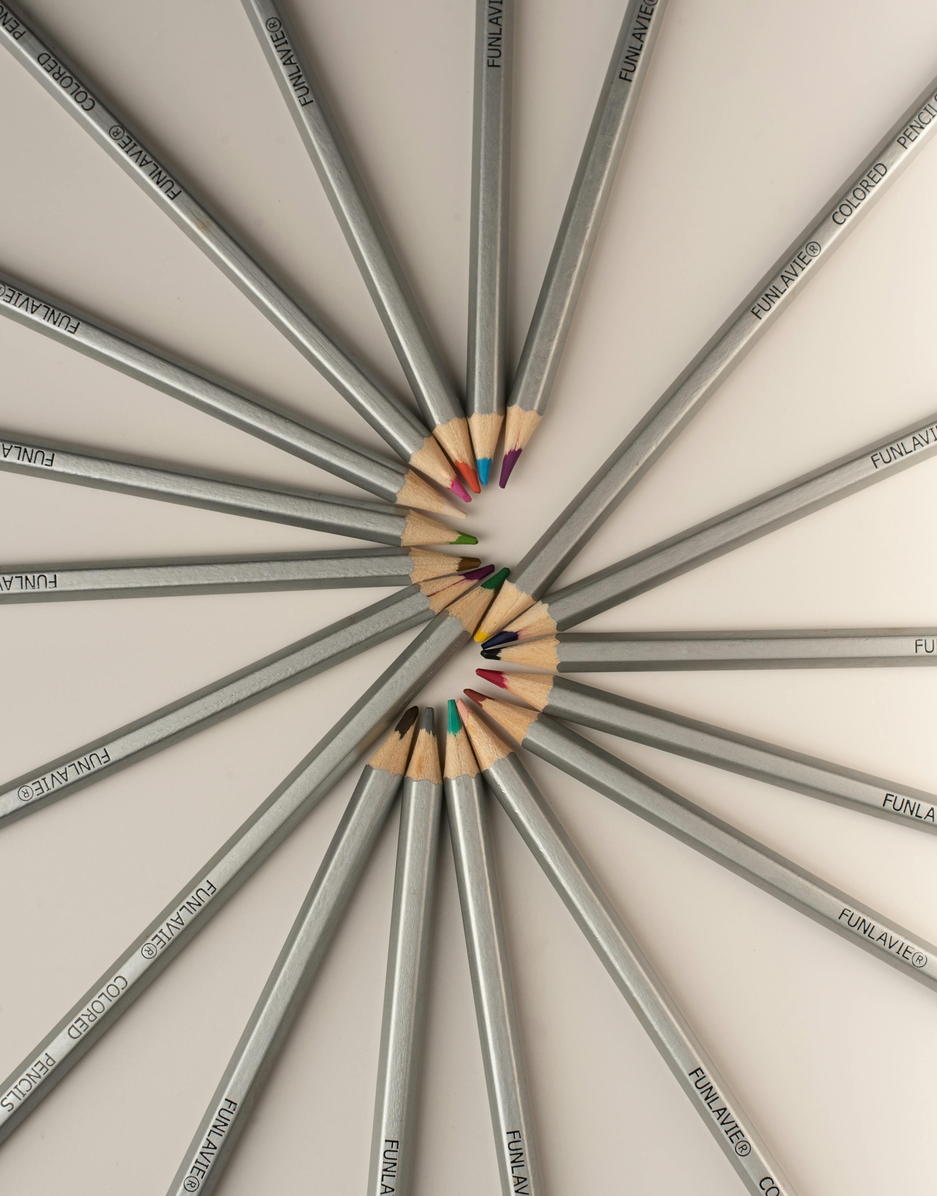Geometric Arrangement of Colored Pencils · Free Stock Photo