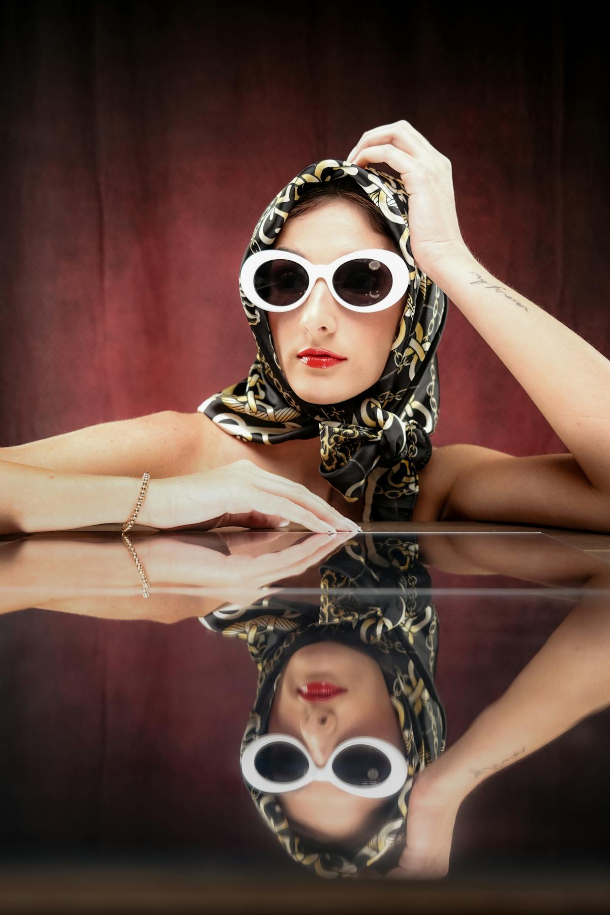 Female Model Wearing Glasses Photos, Download The BEST Free Female ...