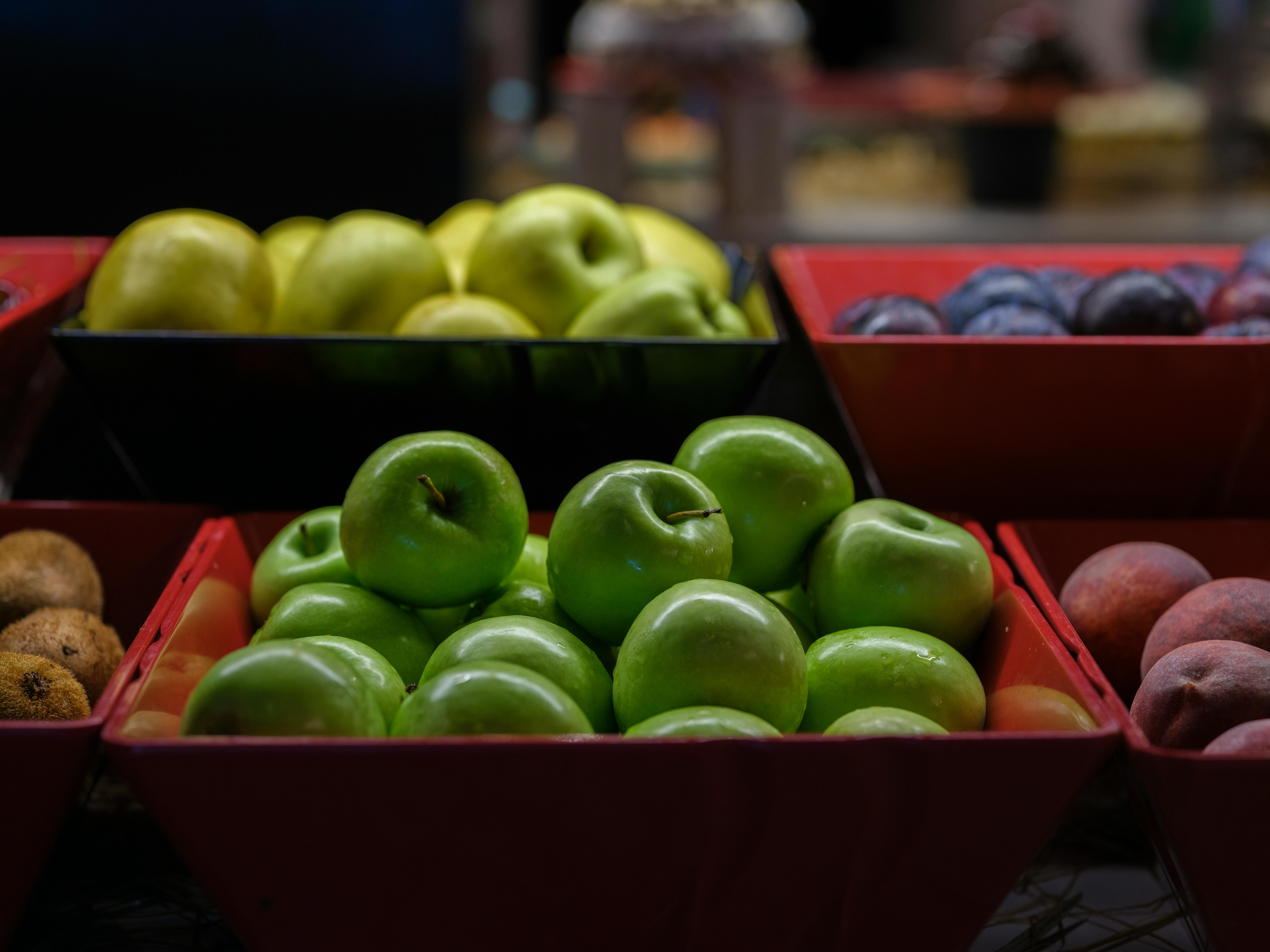 Green Apple Grayscale Photos, Download The BEST Free Green Apple ...