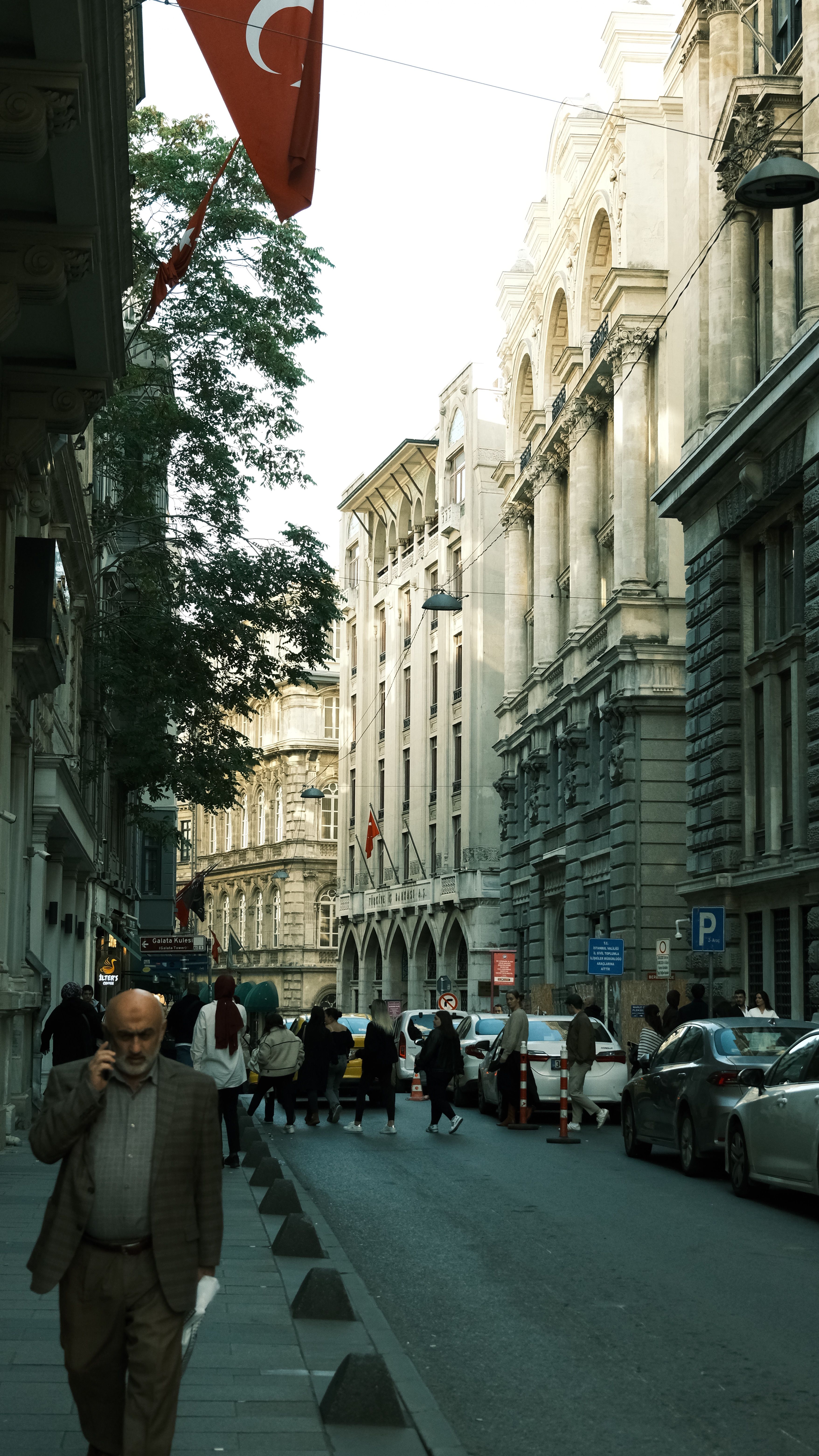 Historic Turkish Street with Pedestrians · Free Stock Photo