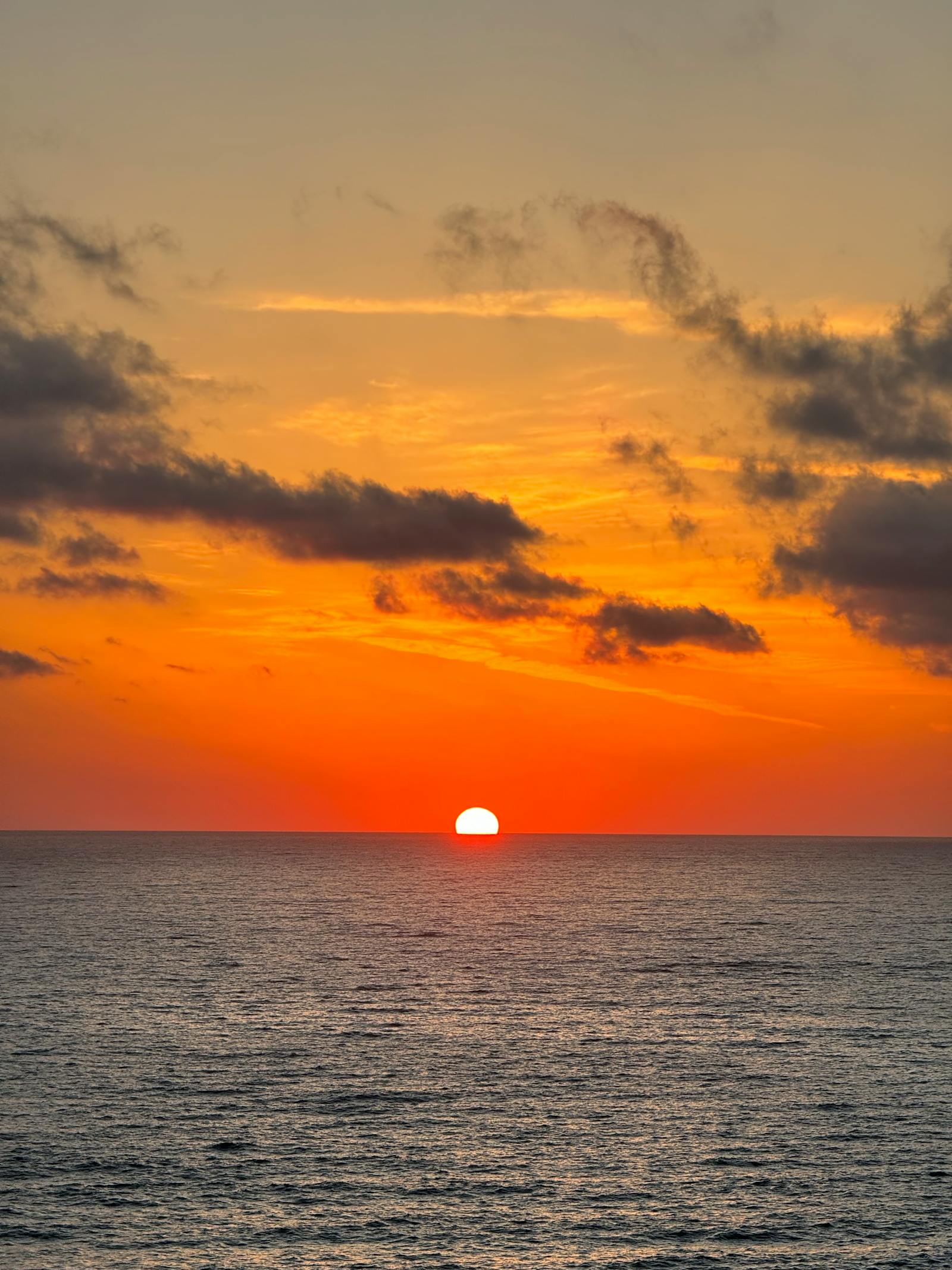 Sunrise Over Water Photos, Download The BEST Free Sunrise Over Water ...