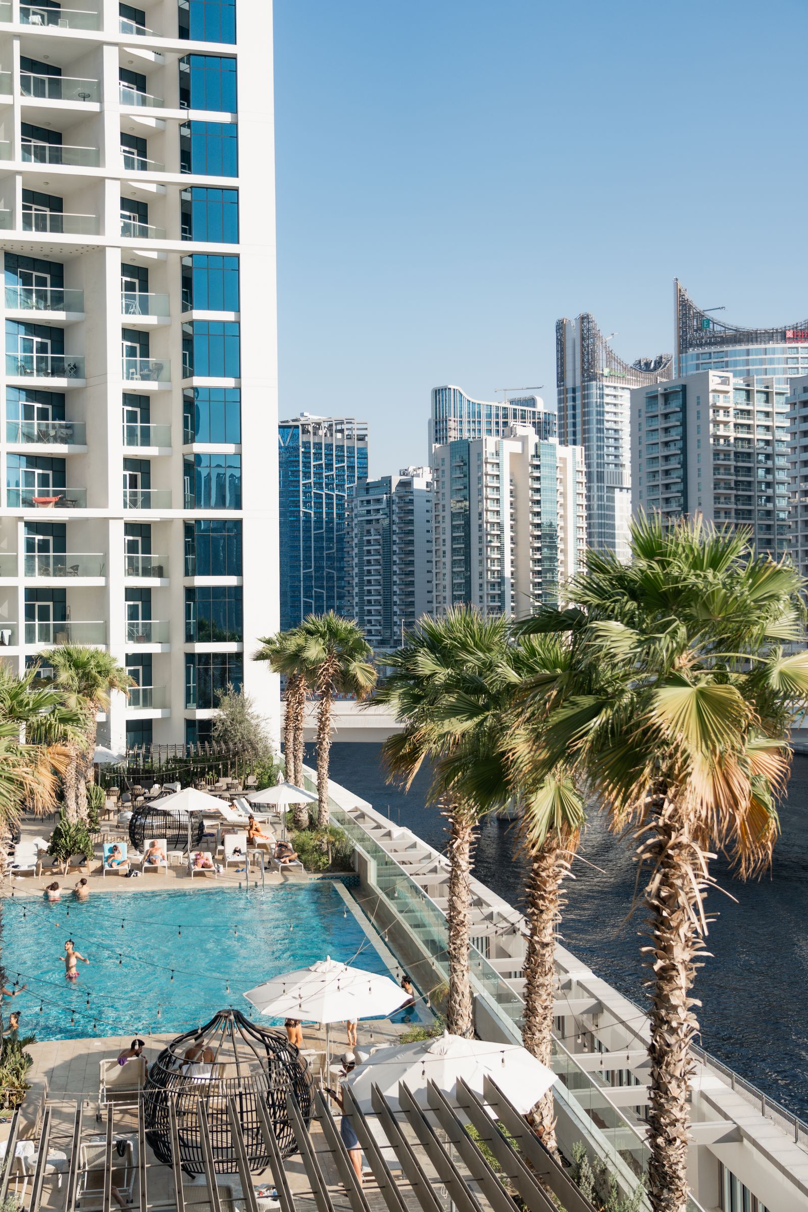 Sky Pool Dubai Photos, Download The BEST Free Sky Pool Dubai Stock ...