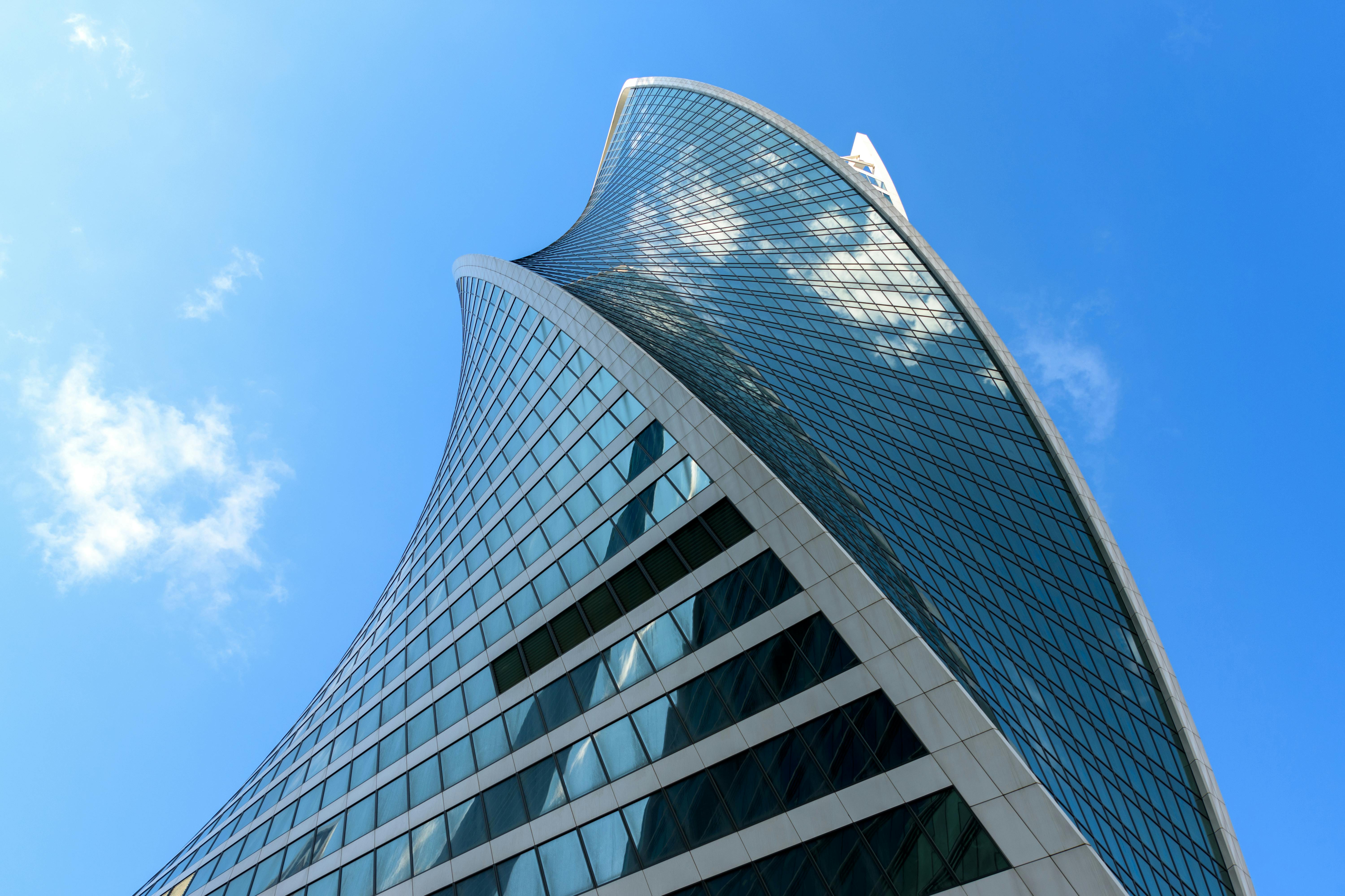 Glass Building · Free Stock Photo