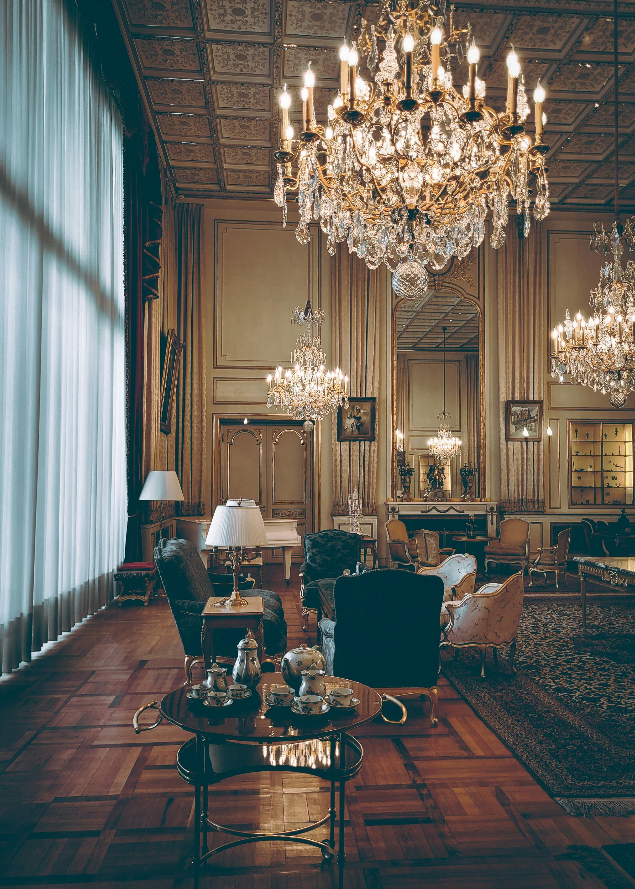 Luxurious Vintage Hotel Lobby with Chandeliers · Free Stock Photo