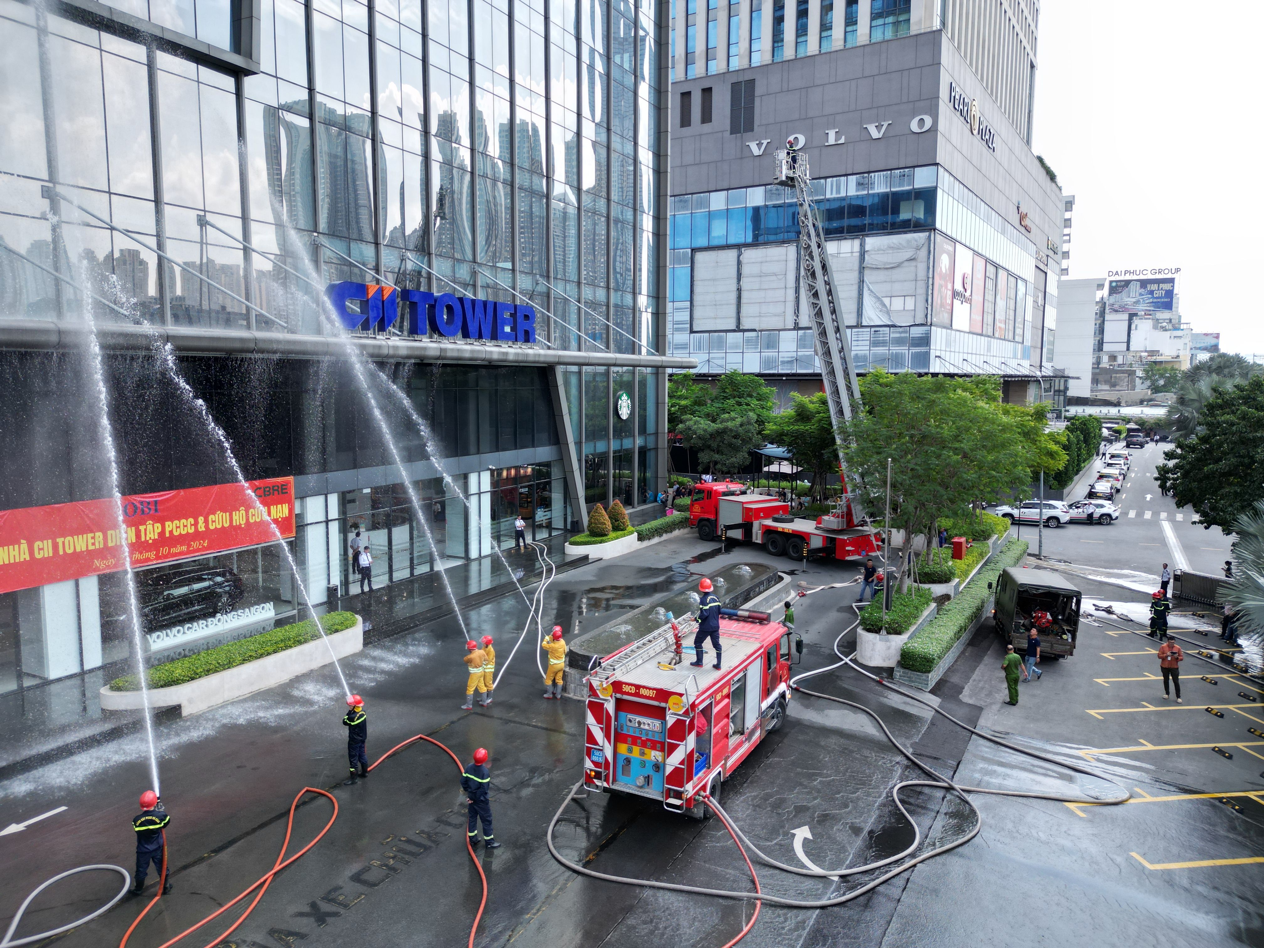 Fire Drill at Modern Office Building in Vietnam · Free Stock Photo