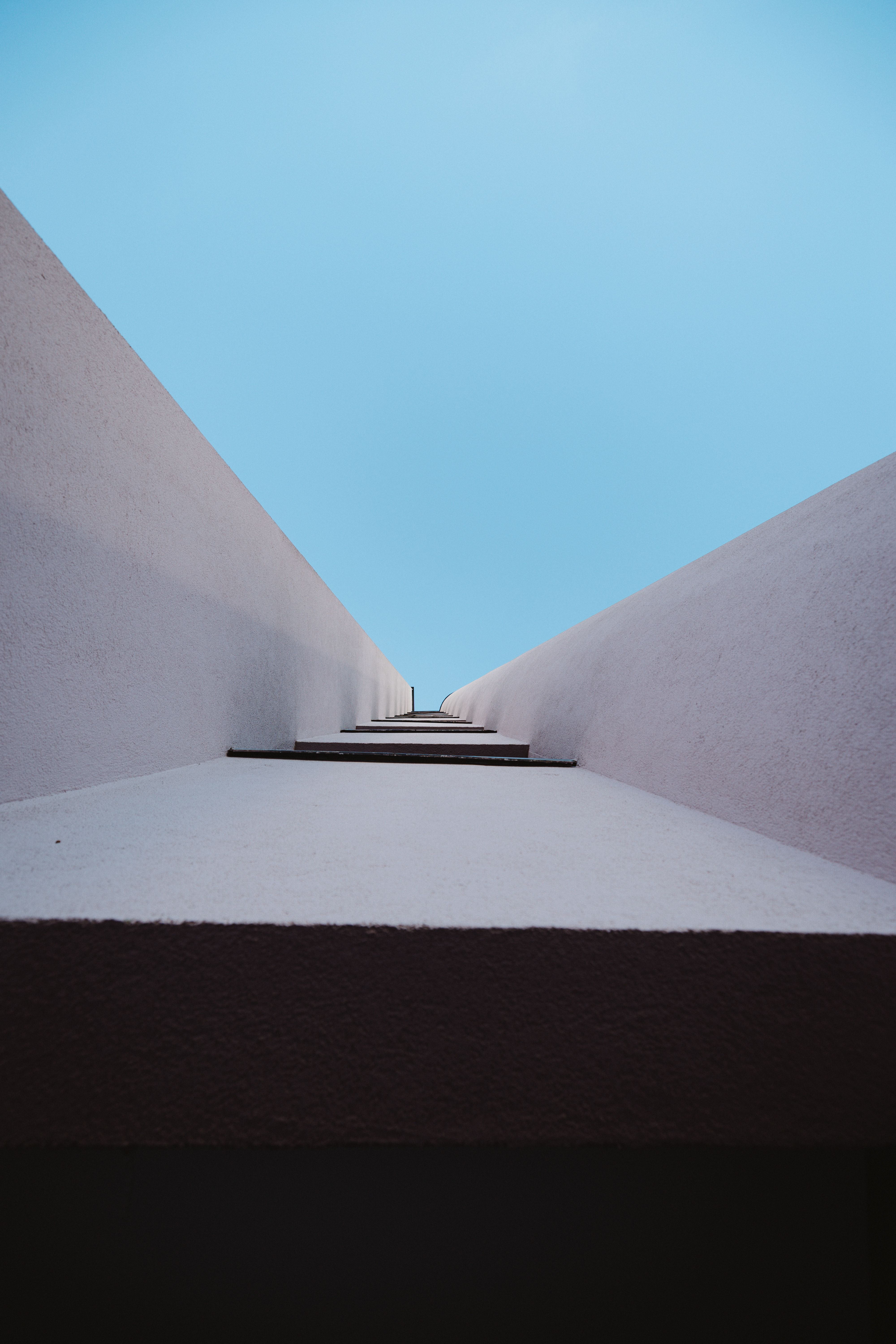 Perspectiva Arquitectónica Moderna En Berlín · Foto de stock gratuita