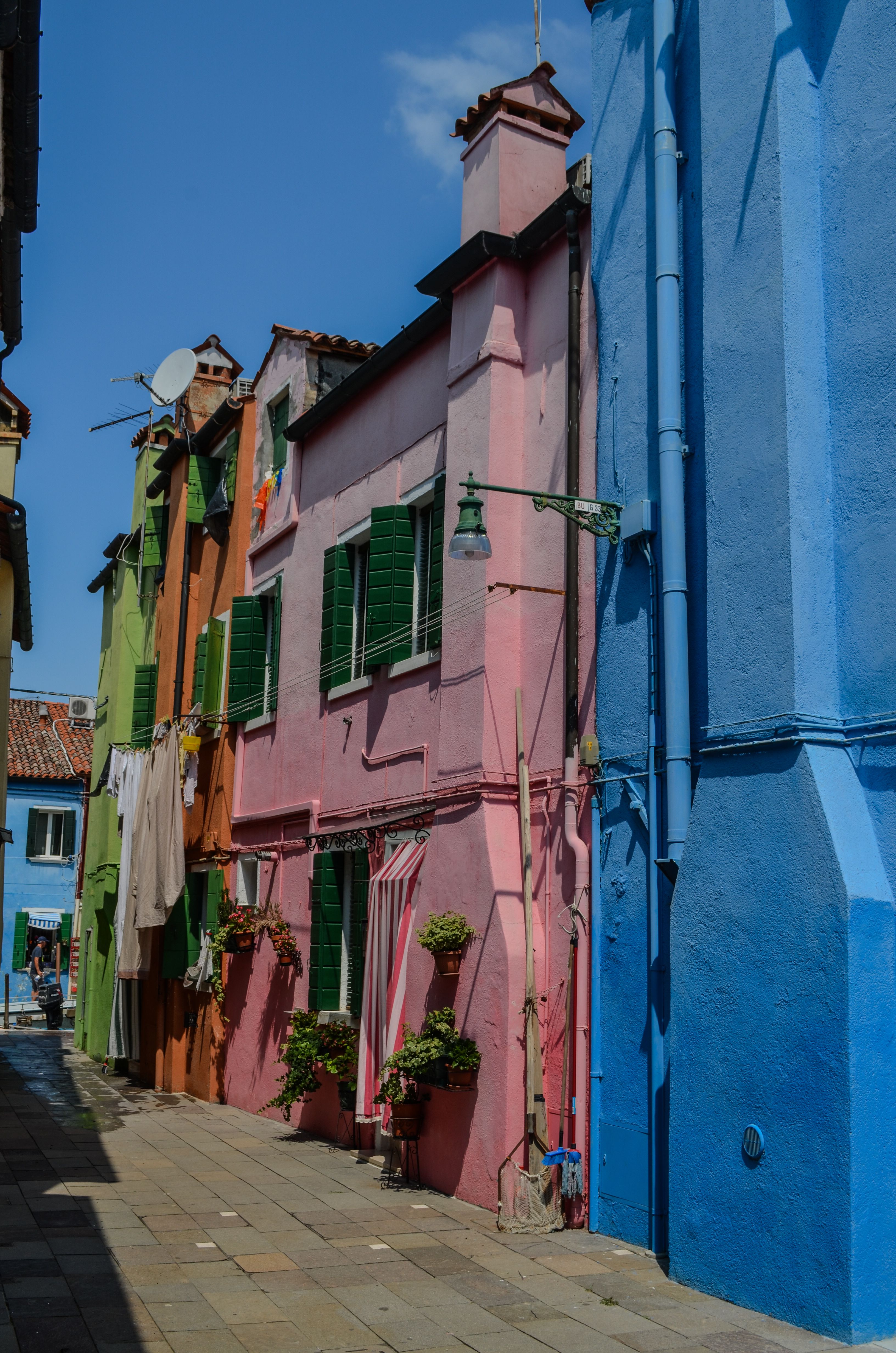 Colorful street in Burano, Venice, Italy · Free Stock Photo