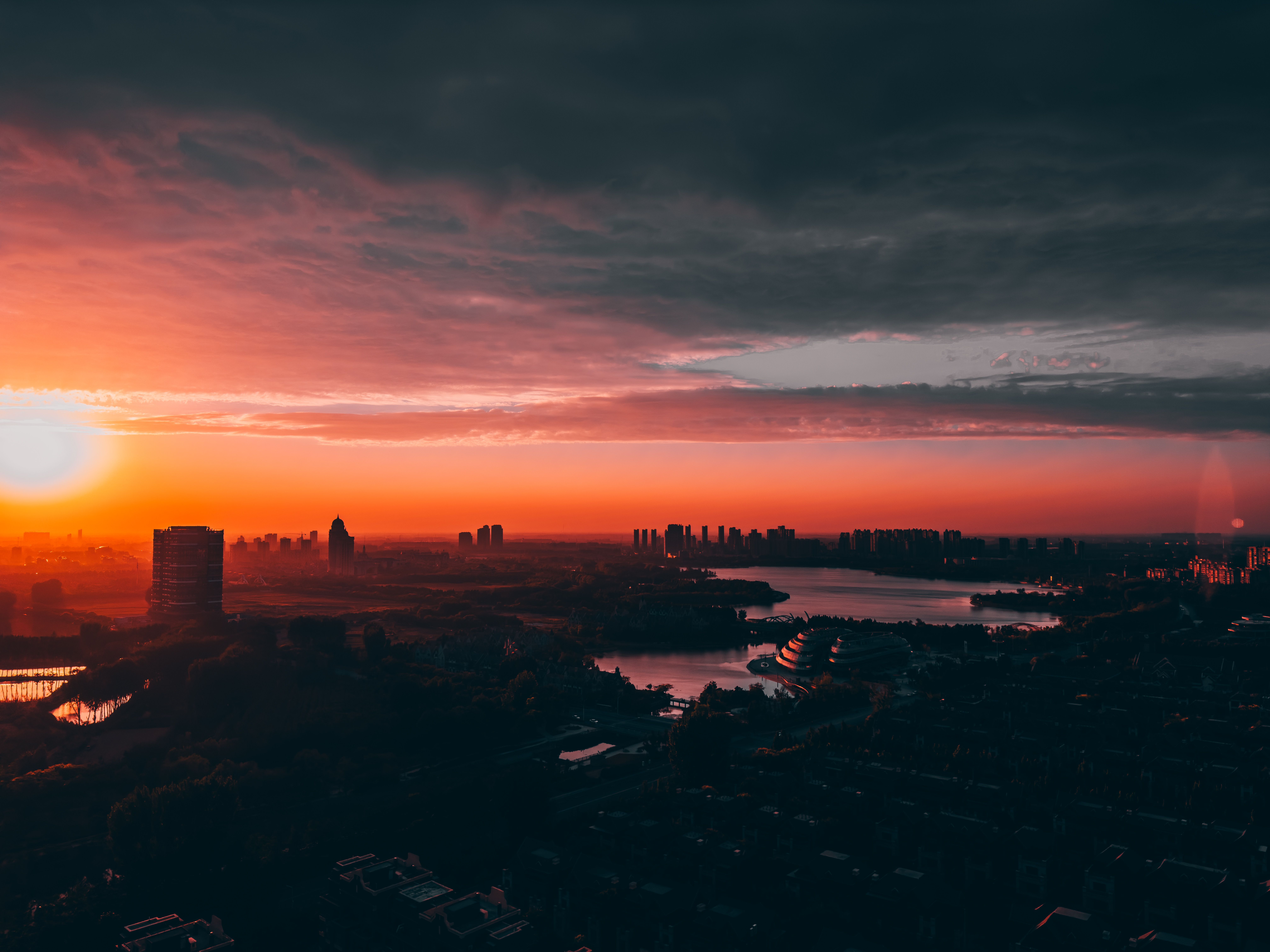 Captivating Urban Sunset Over City Skyline · Free Stock Photo