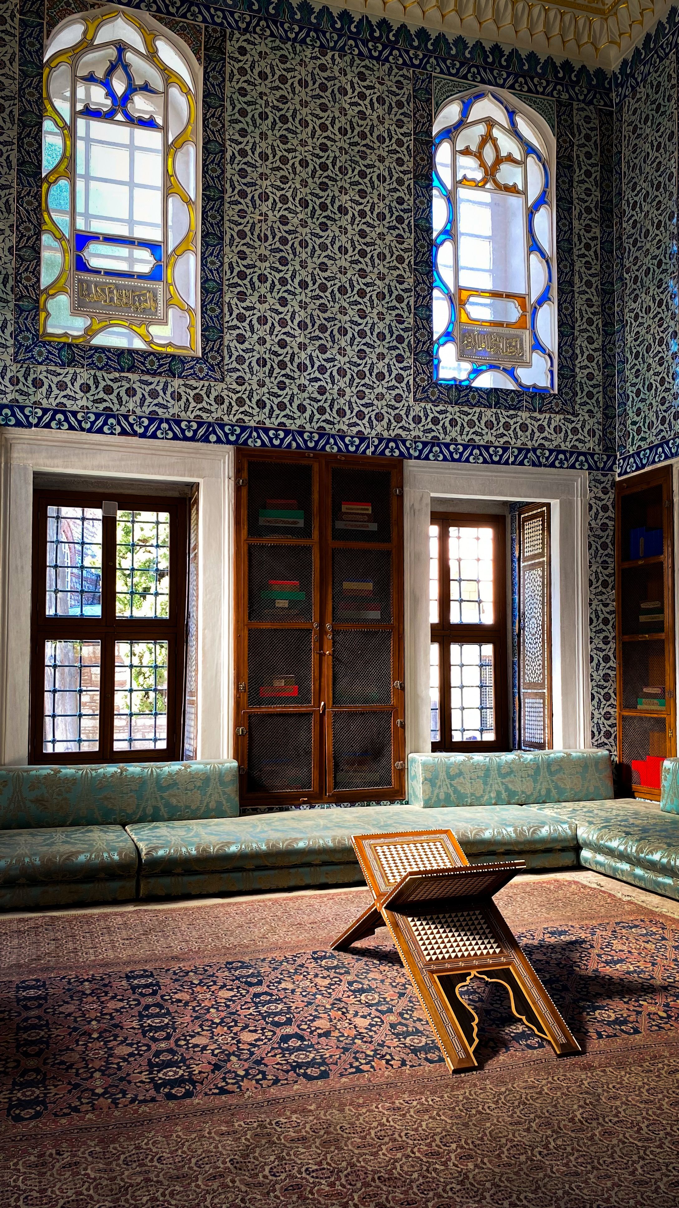 Ornate Interior of a Traditional Room · Free Stock Photo