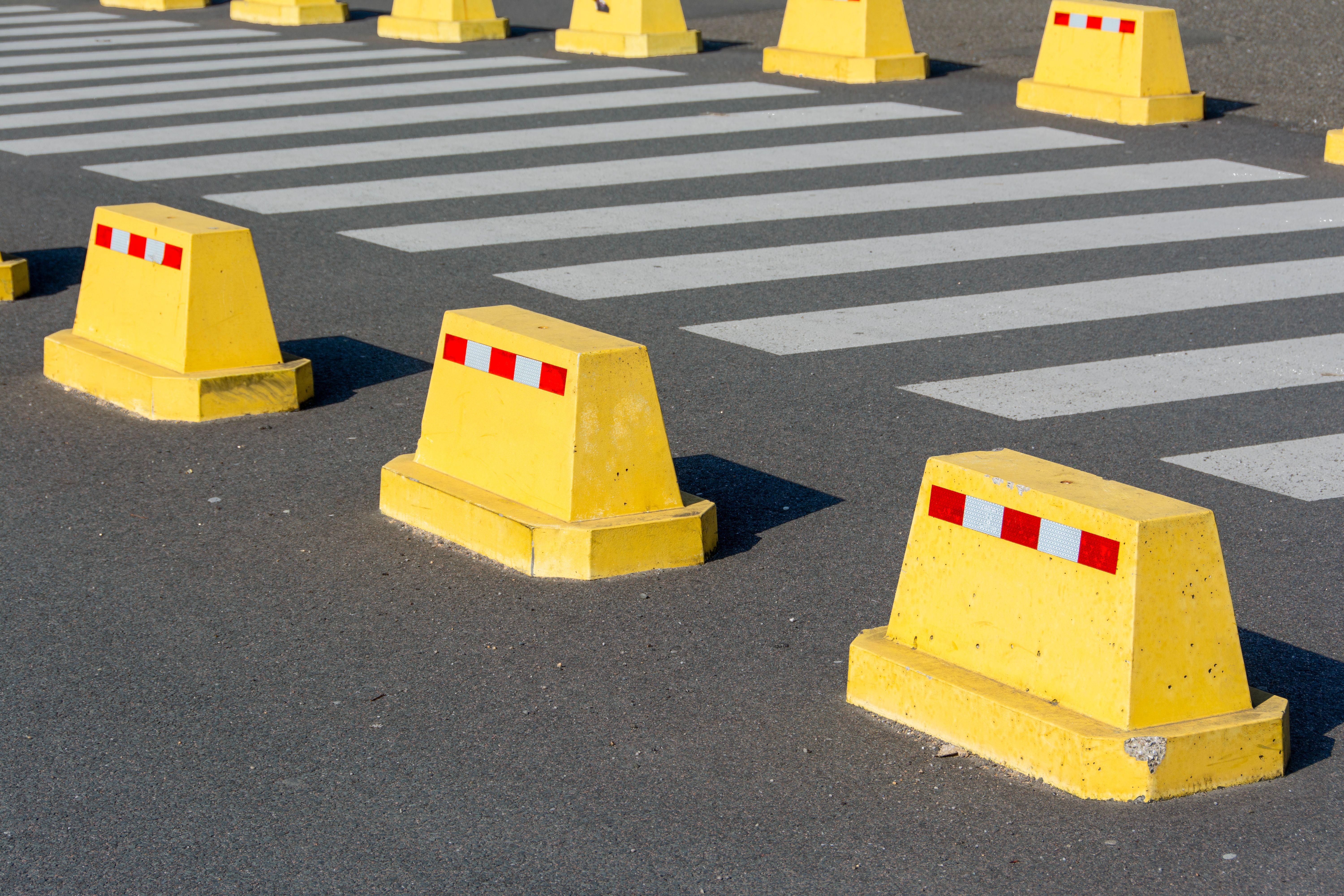 Wood Barrier Traffic Photos, Download The BEST Free Wood Barrier ...