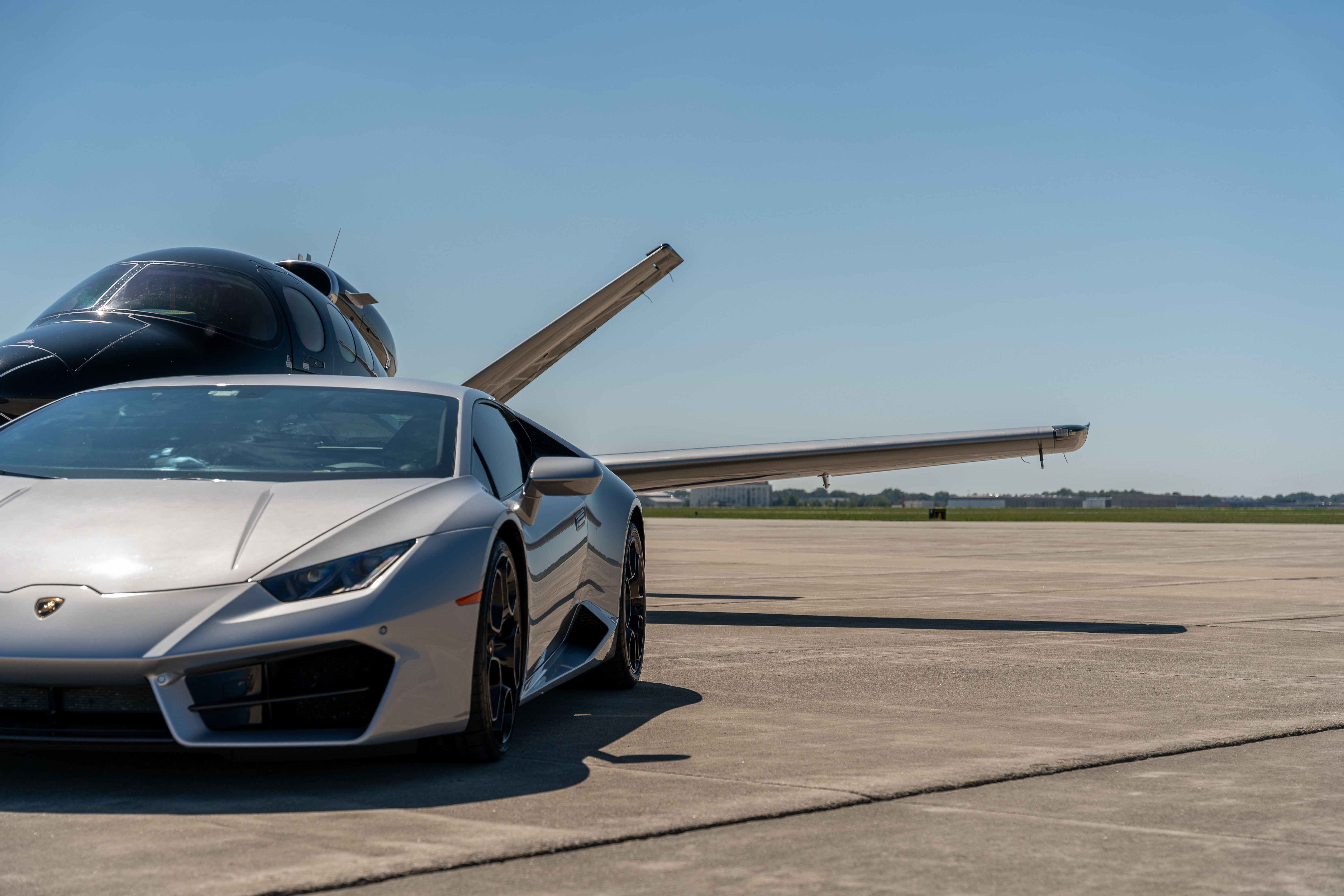 Plane And Lambo Photos, Download The BEST Free Plane And Lambo Stock ...