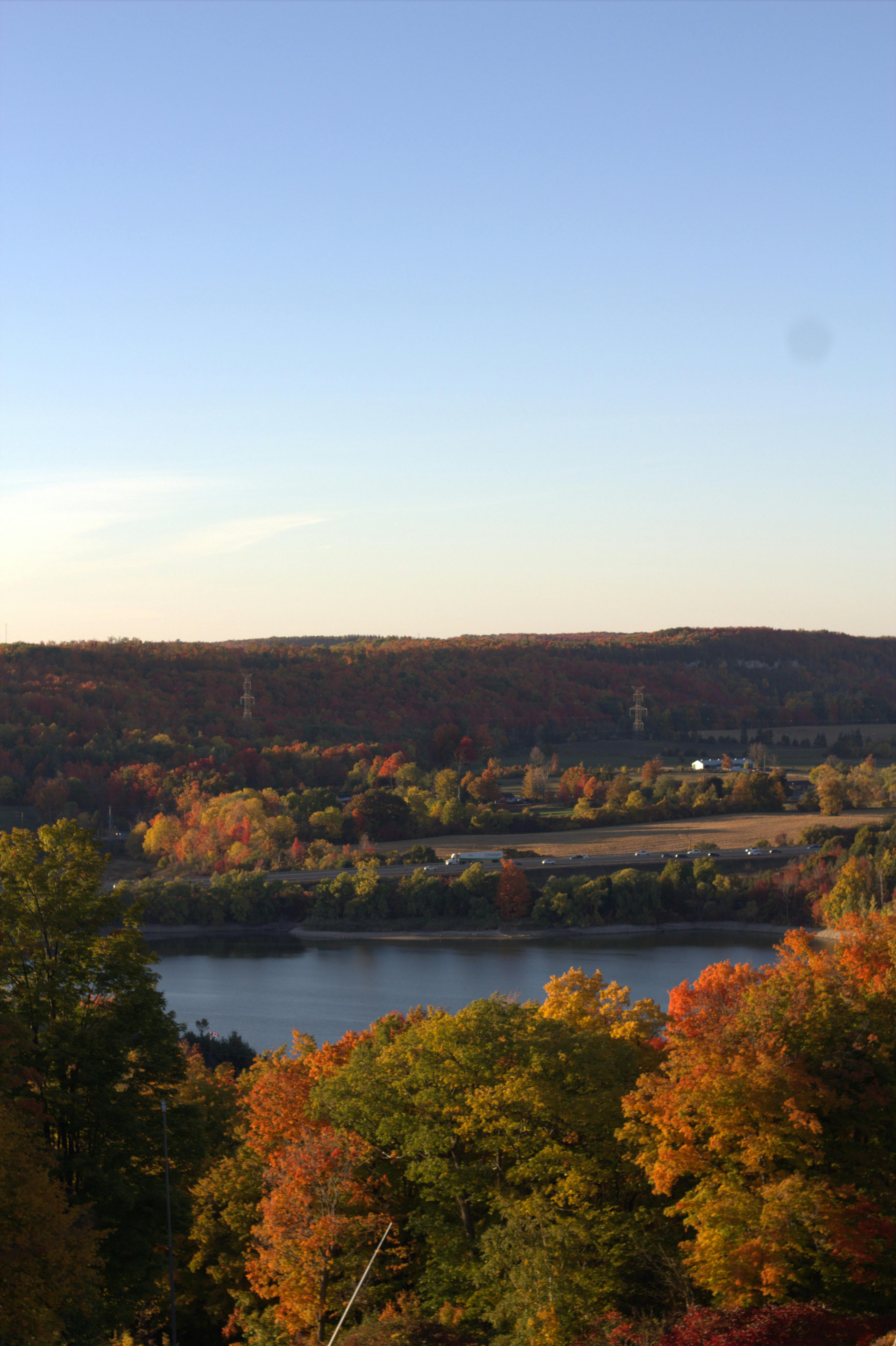 Autumn Landscape in Halton Hills, Ontario · Free Stock Photo