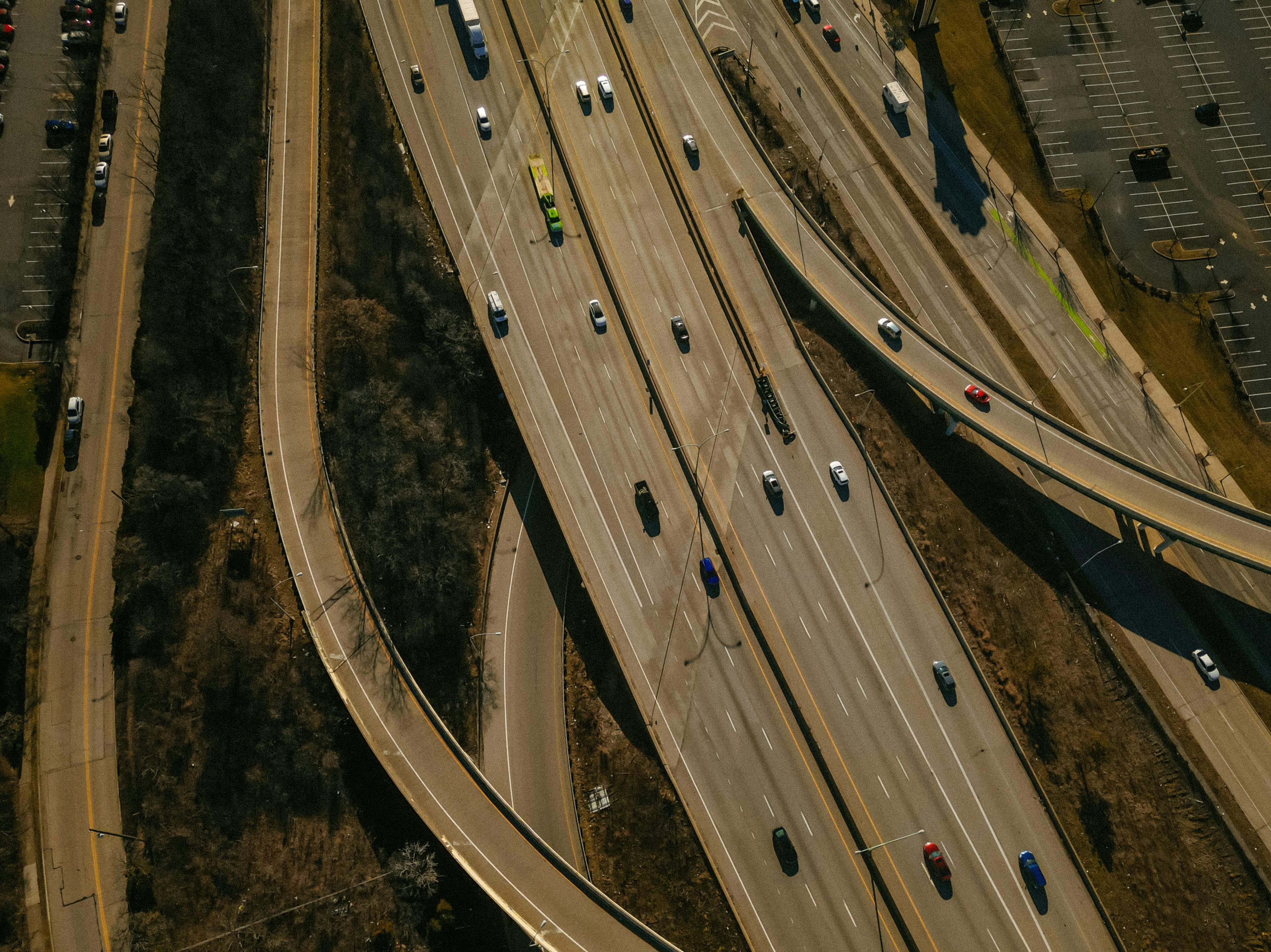 Aerial View of a Busy Highway in Cincinnati, Ohio · Free Stock Photo