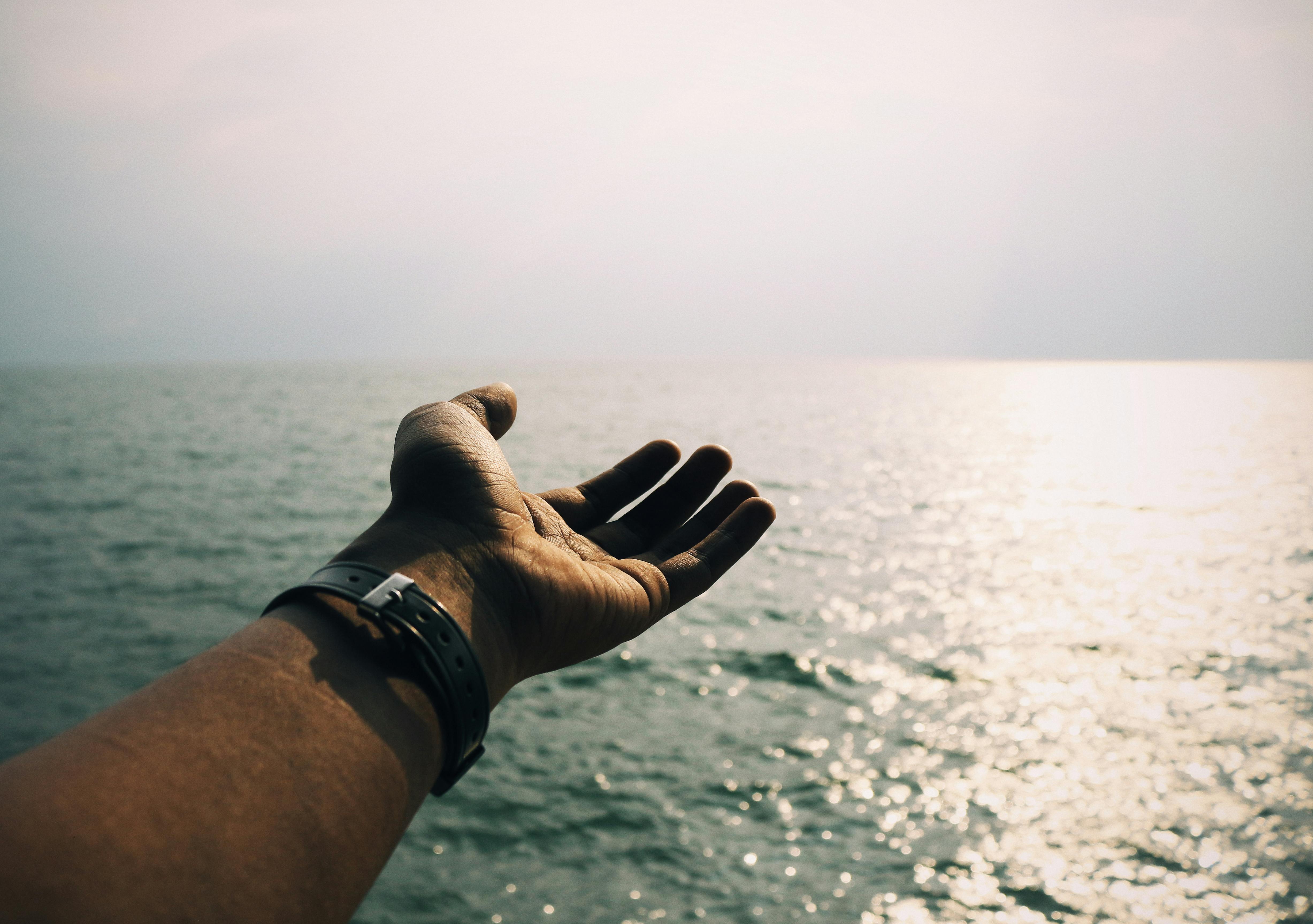 Wave Of Hand Photos, Download The BEST Free Wave Of Hand Stock Photos ...