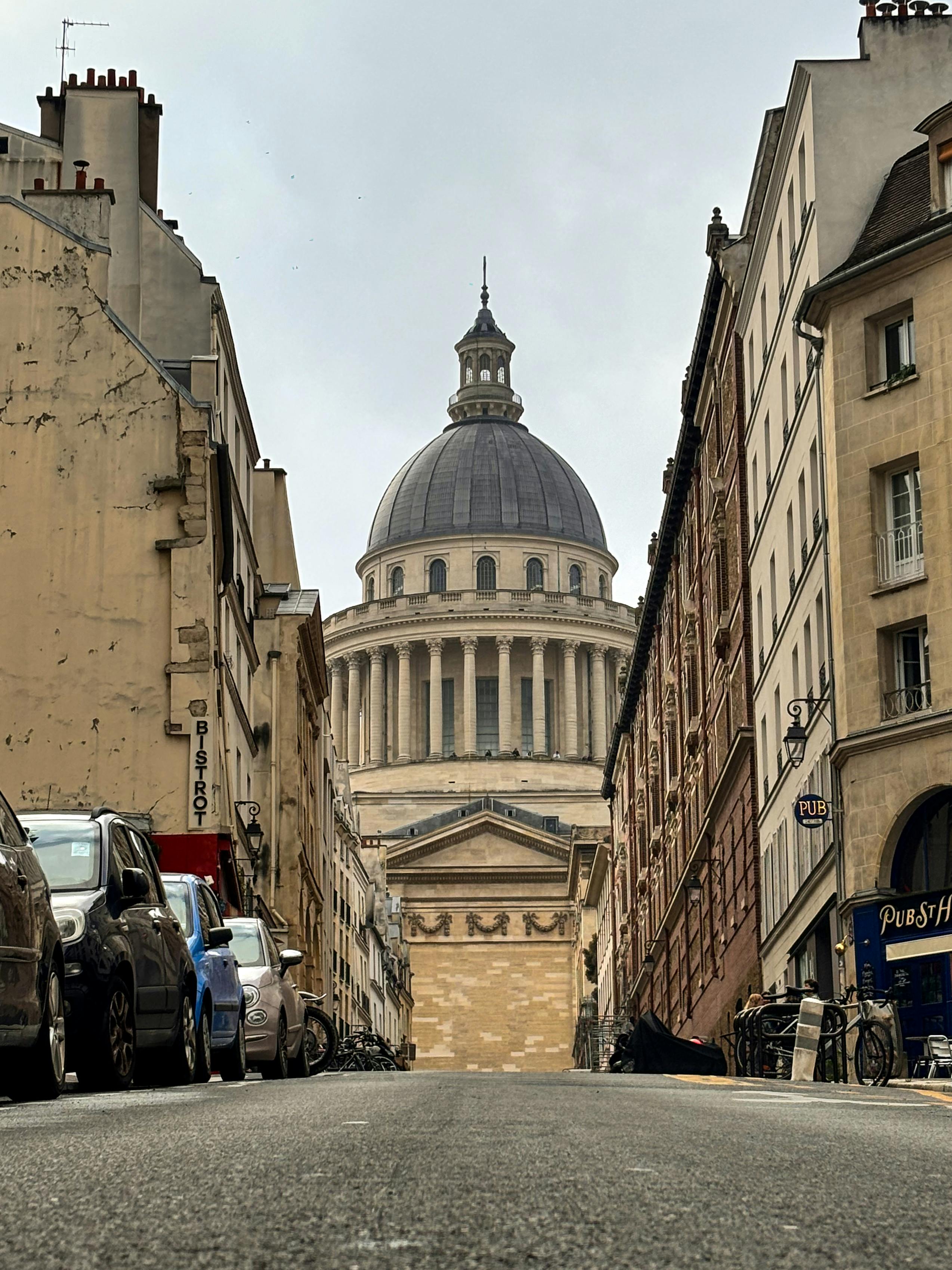 Pubs And Cars Photos, Download The BEST Free Pubs And Cars Stock Photos ...