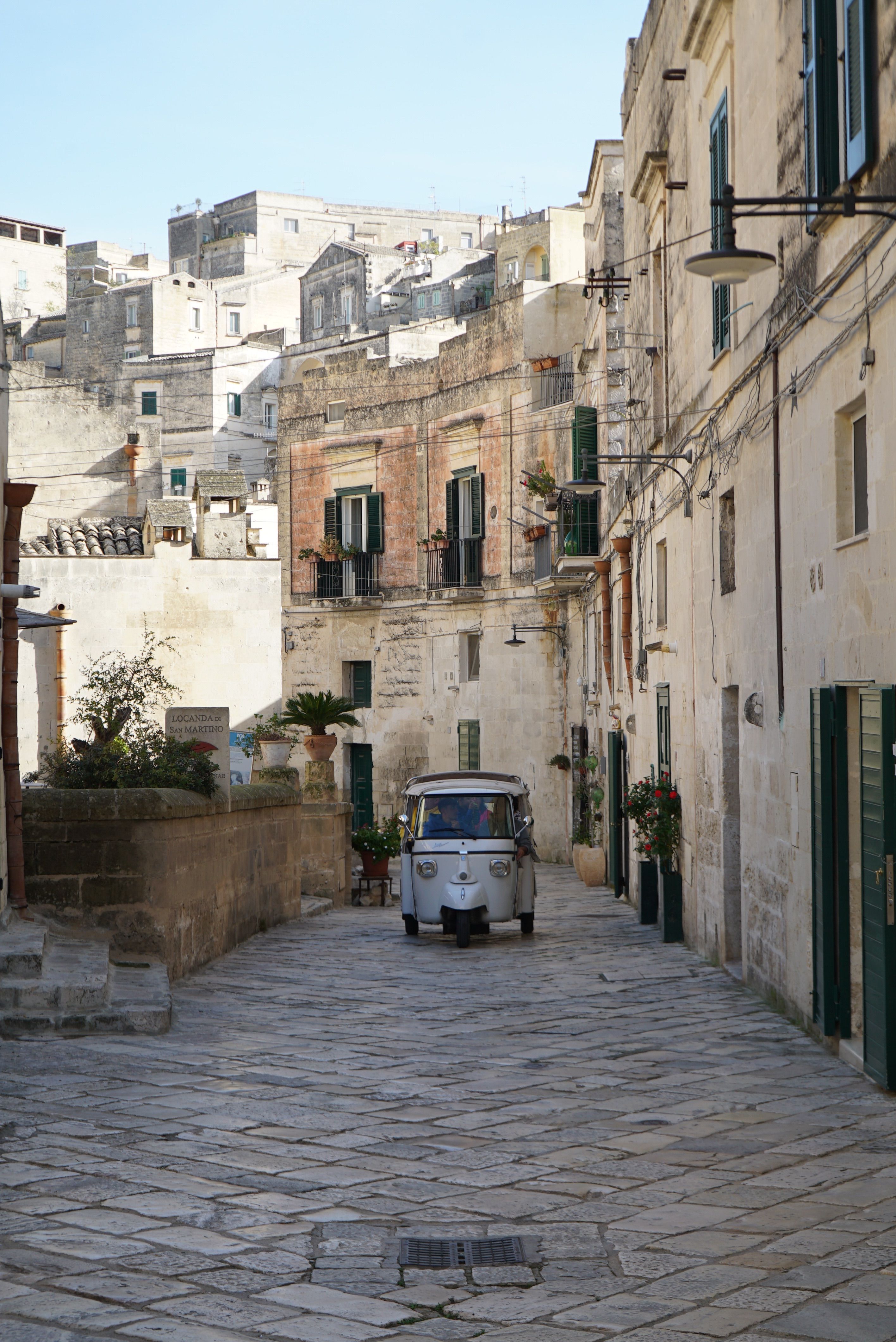 Charming Street in a Historical Italian Town · Free Stock Photo