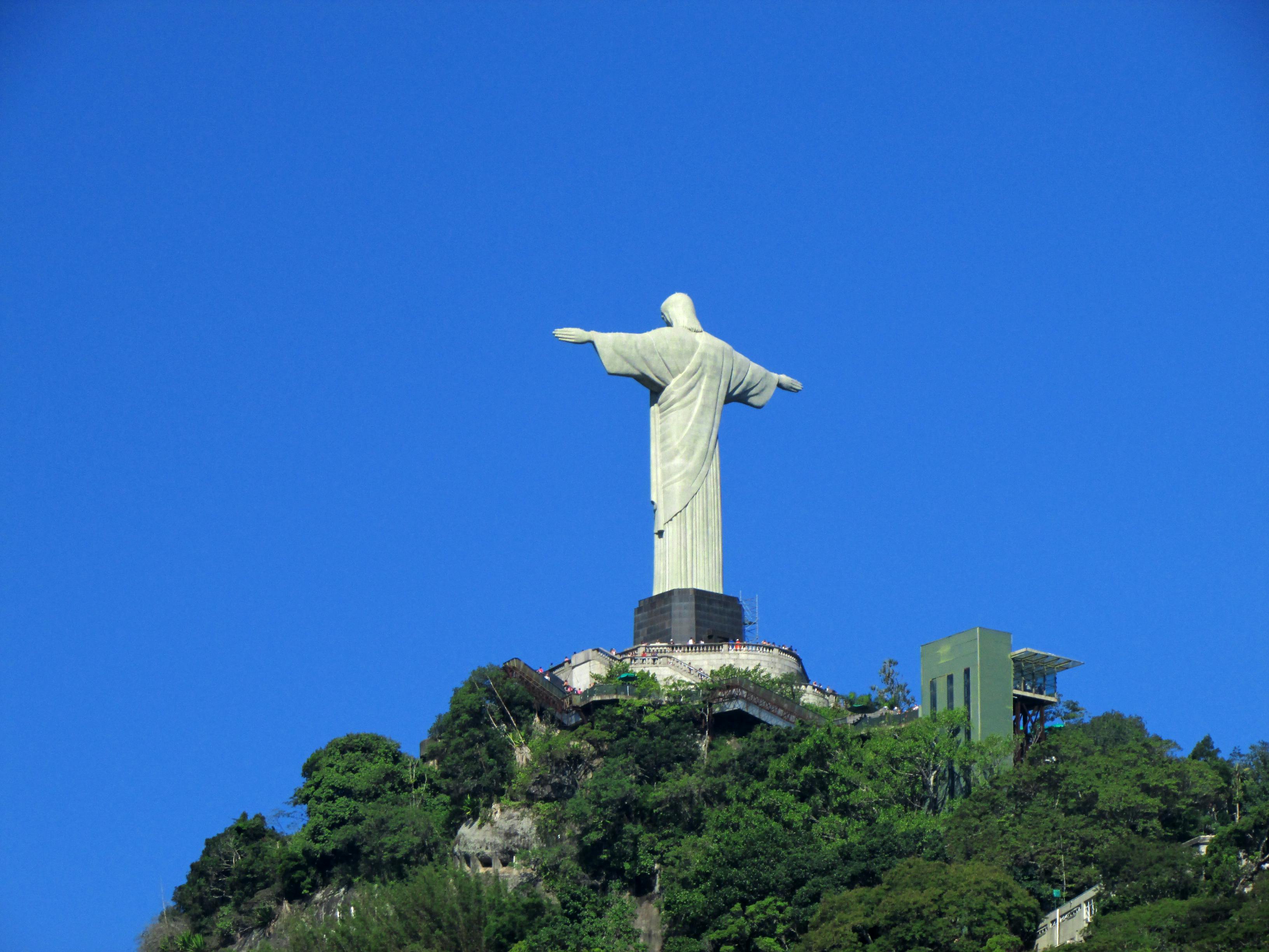 Statue Du Christ Rédempteur à Rio De Janeiro · Photo gratuite