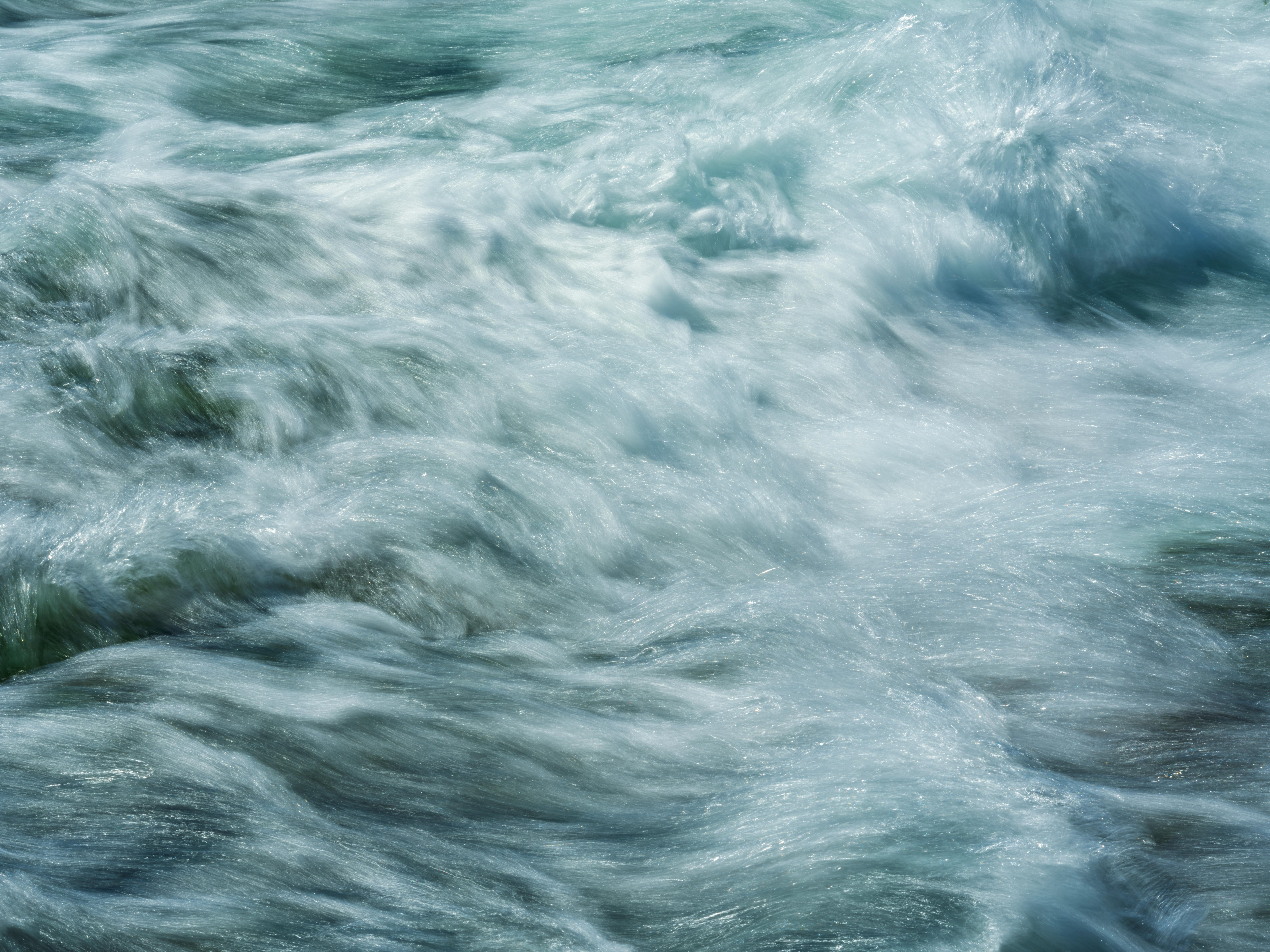 Dynamic Water Flow in Nature Scene · Free Stock Photo