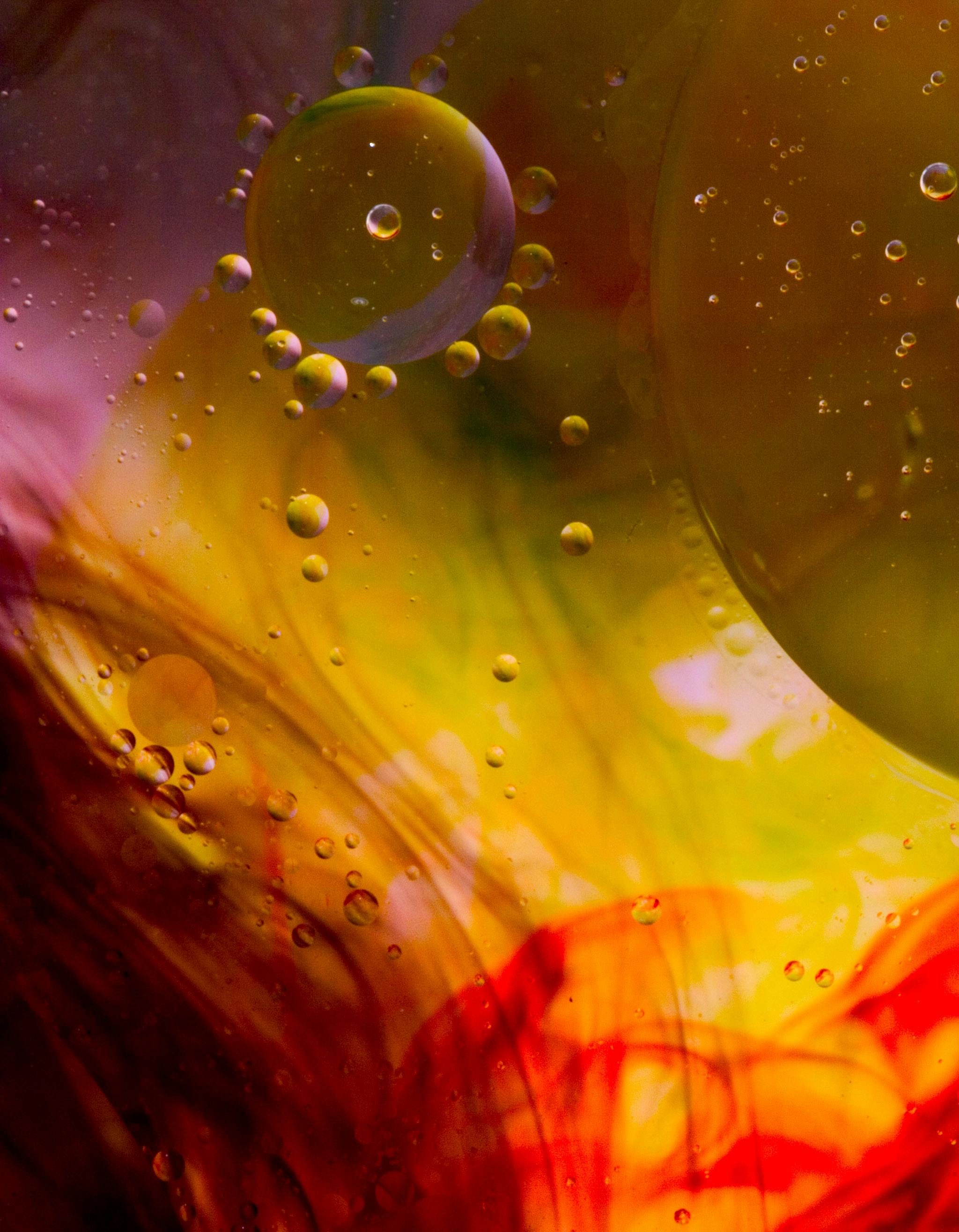 Vibrant Oil and Water Abstract Art · Free Stock Photo