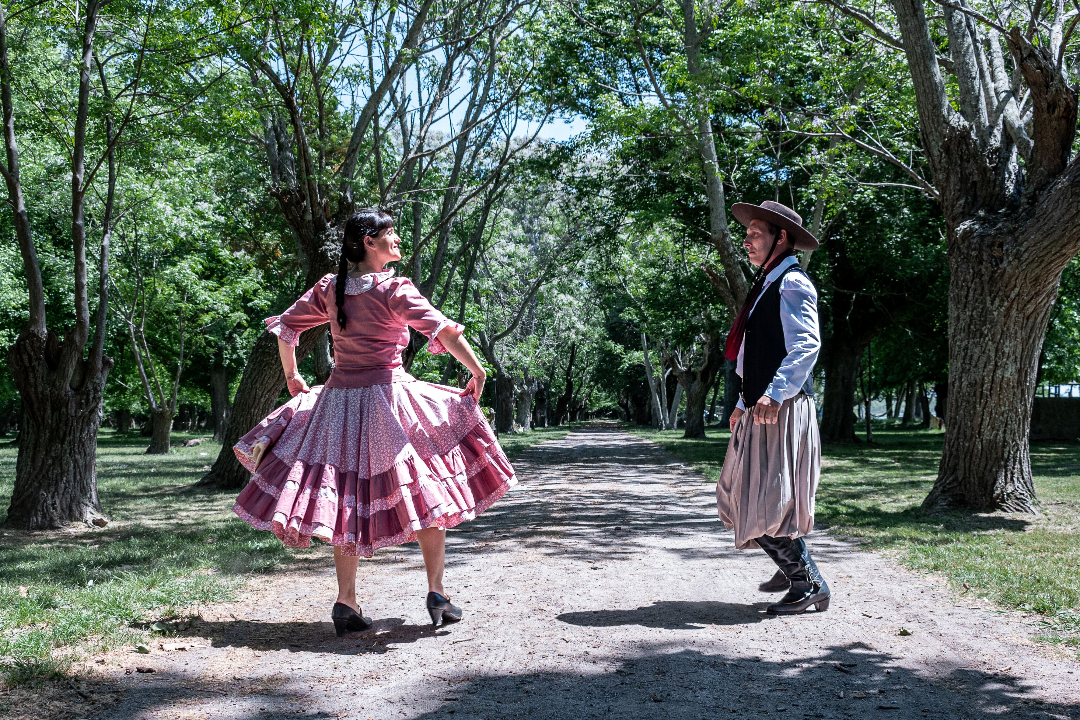 Traditional Gaucho Dance in Rural Argentina · Free Stock Photo