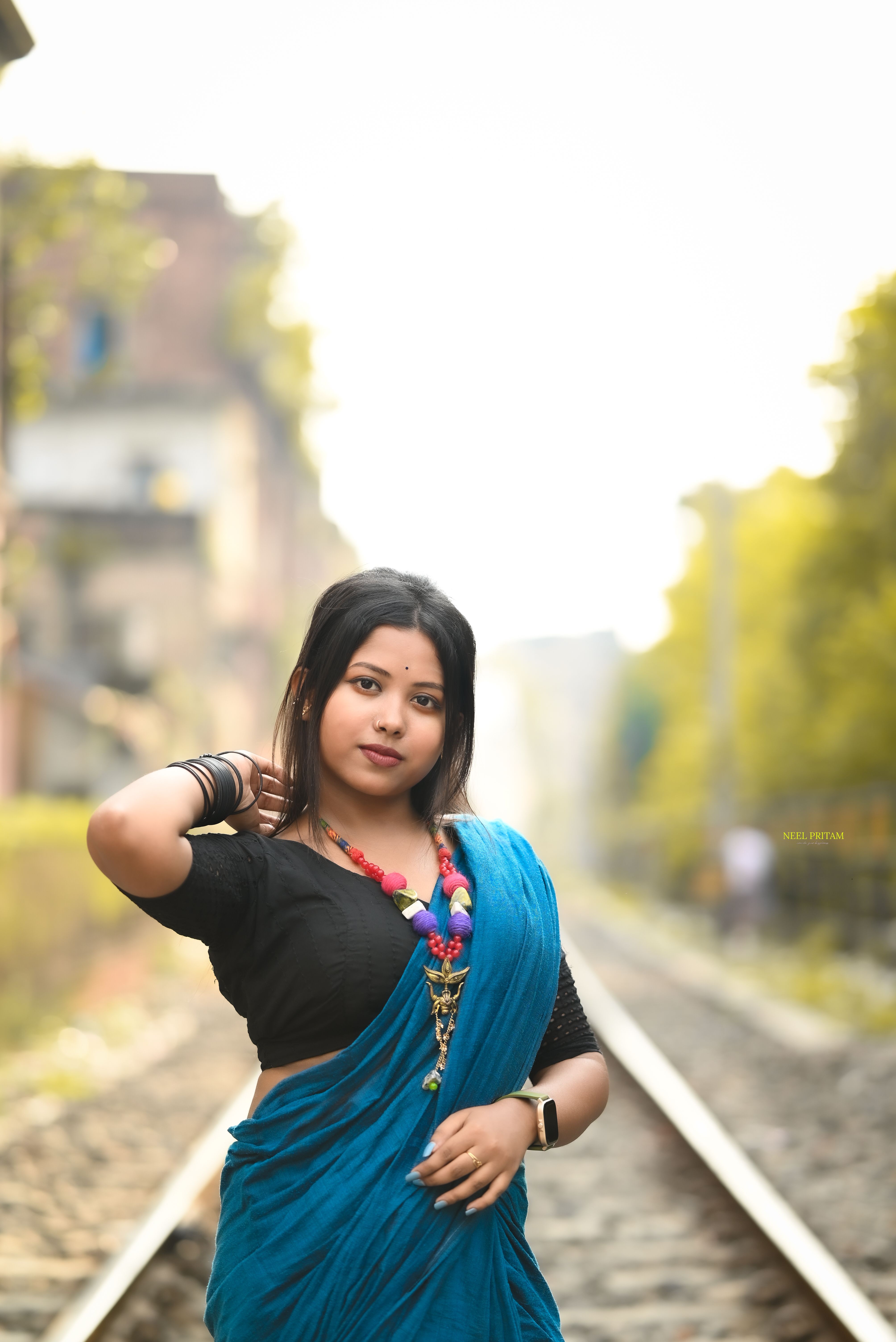 Traditional Attire Portrait in Kolkata · Free Stock Photo