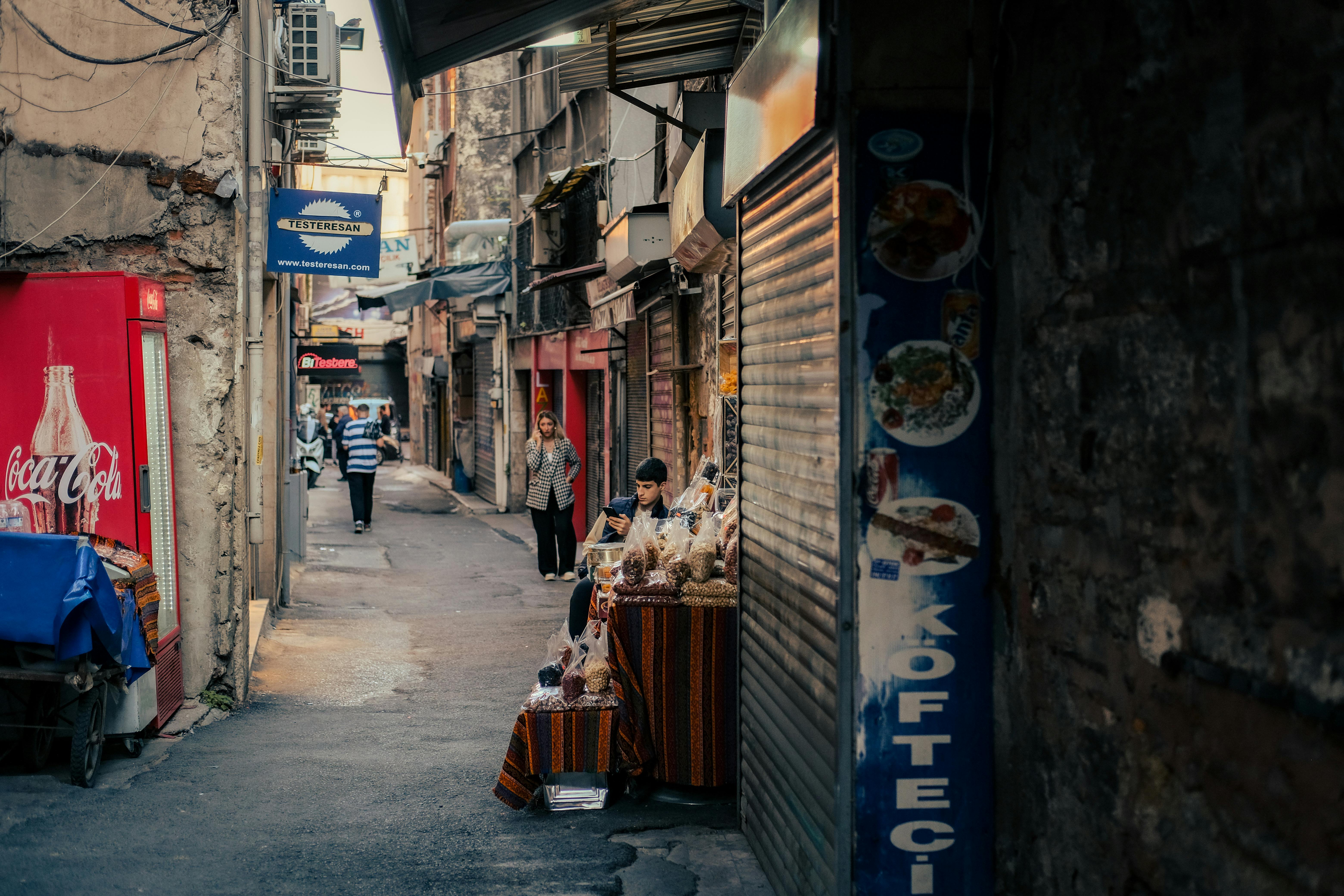 Alley Shop Photos, Download The BEST Free Alley Shop Stock Photos & HD ...