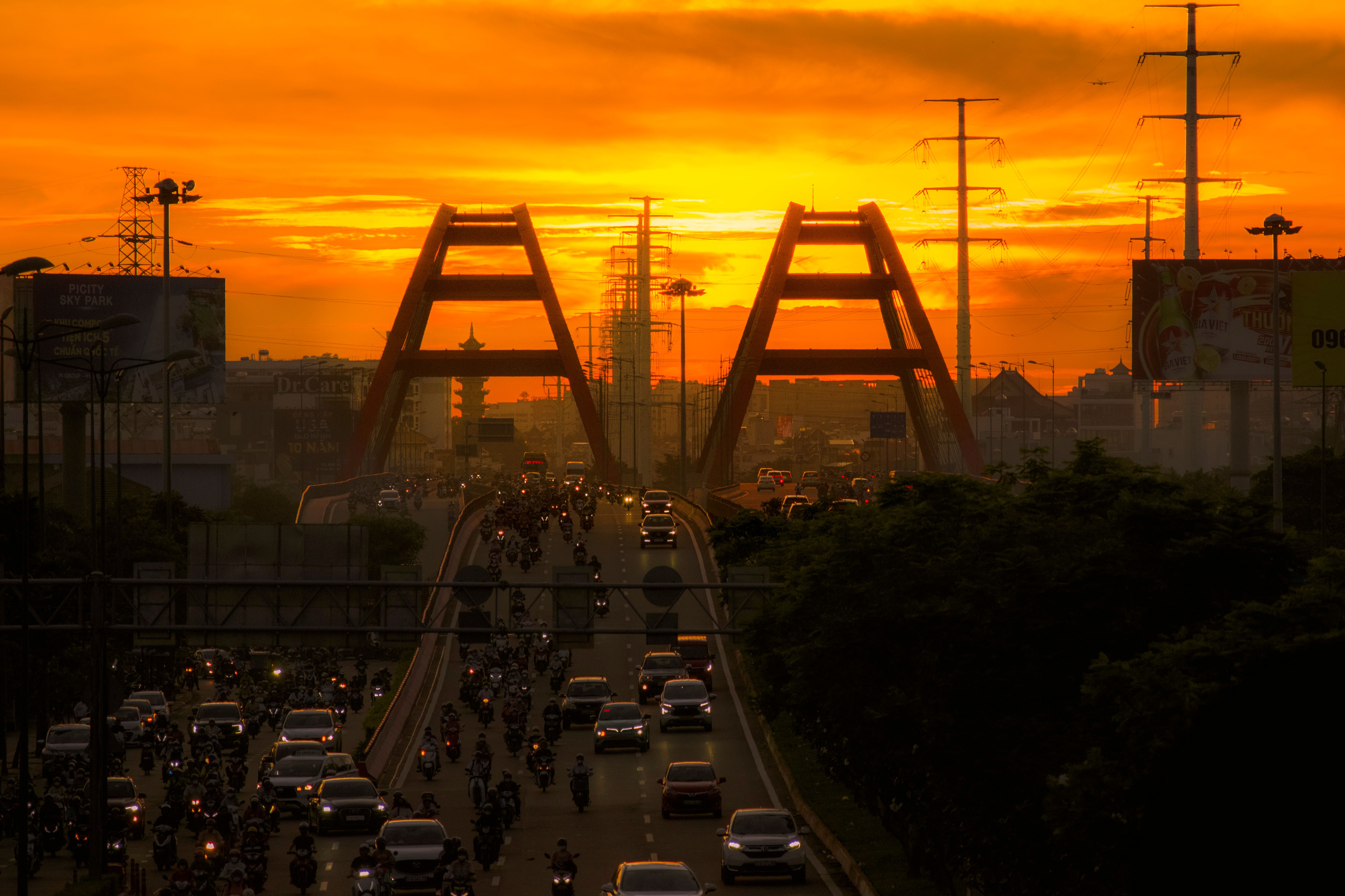 Saigon Bridge Sunset in Ho Chi Minh City · Free Stock Photo