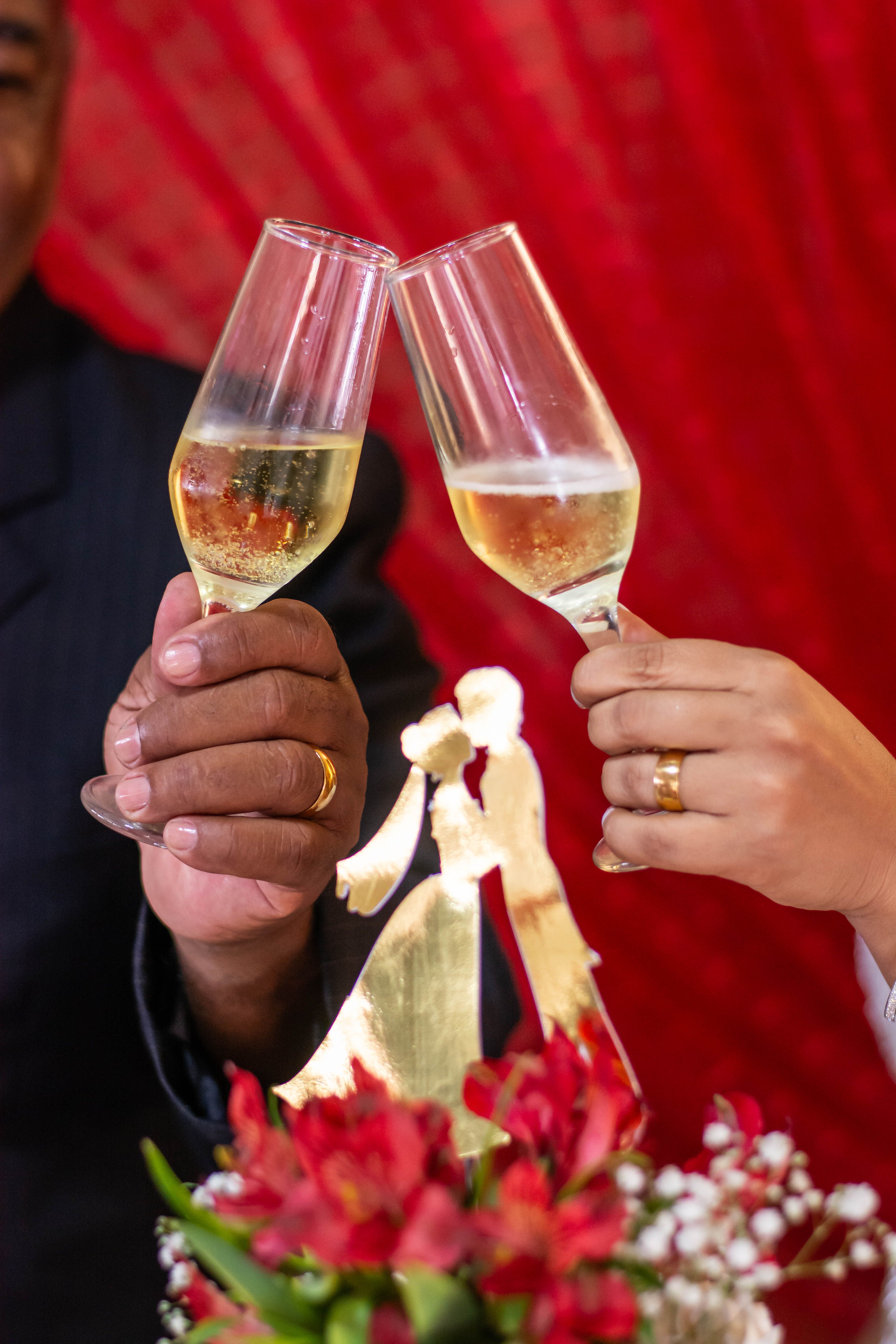 Elegant Wedding Toast with Champagne Glasses · Free Stock Photo