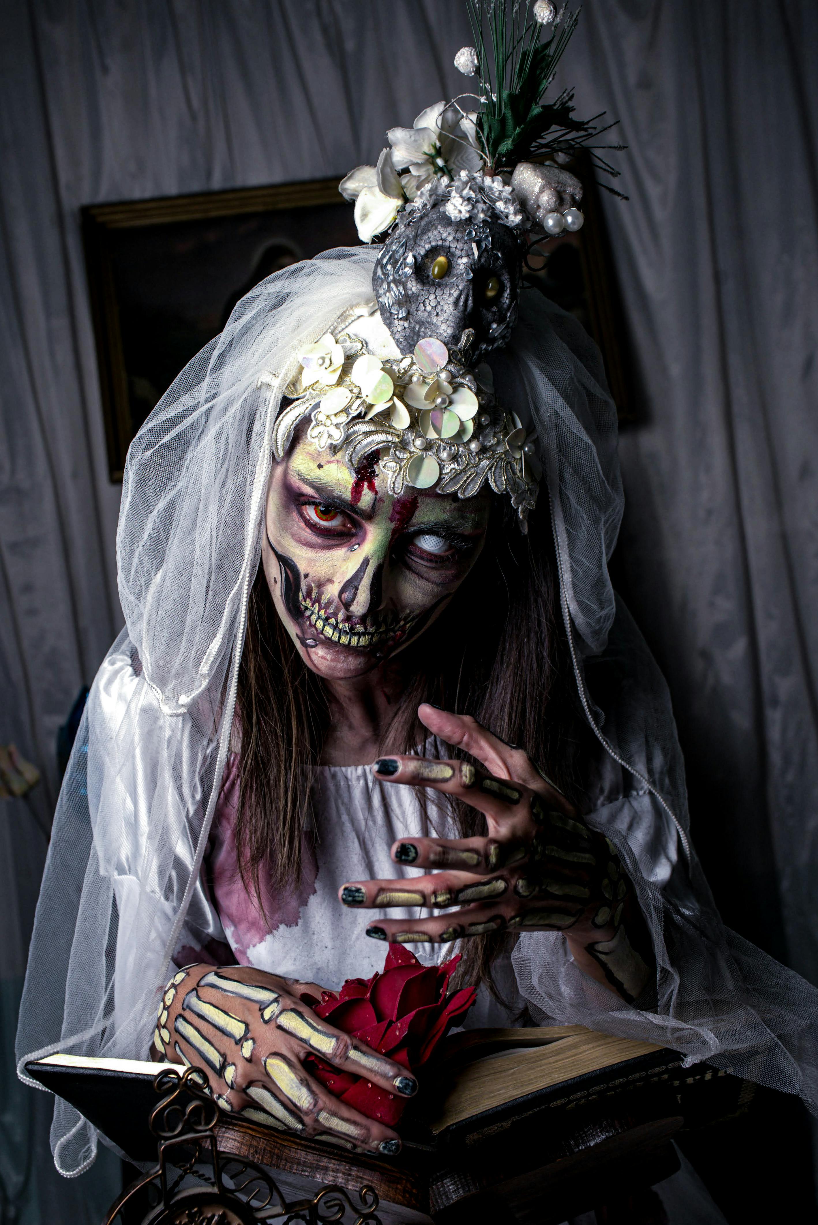 Illustration Of Coercion Photos, Download The BEST Free Illustration Of ...