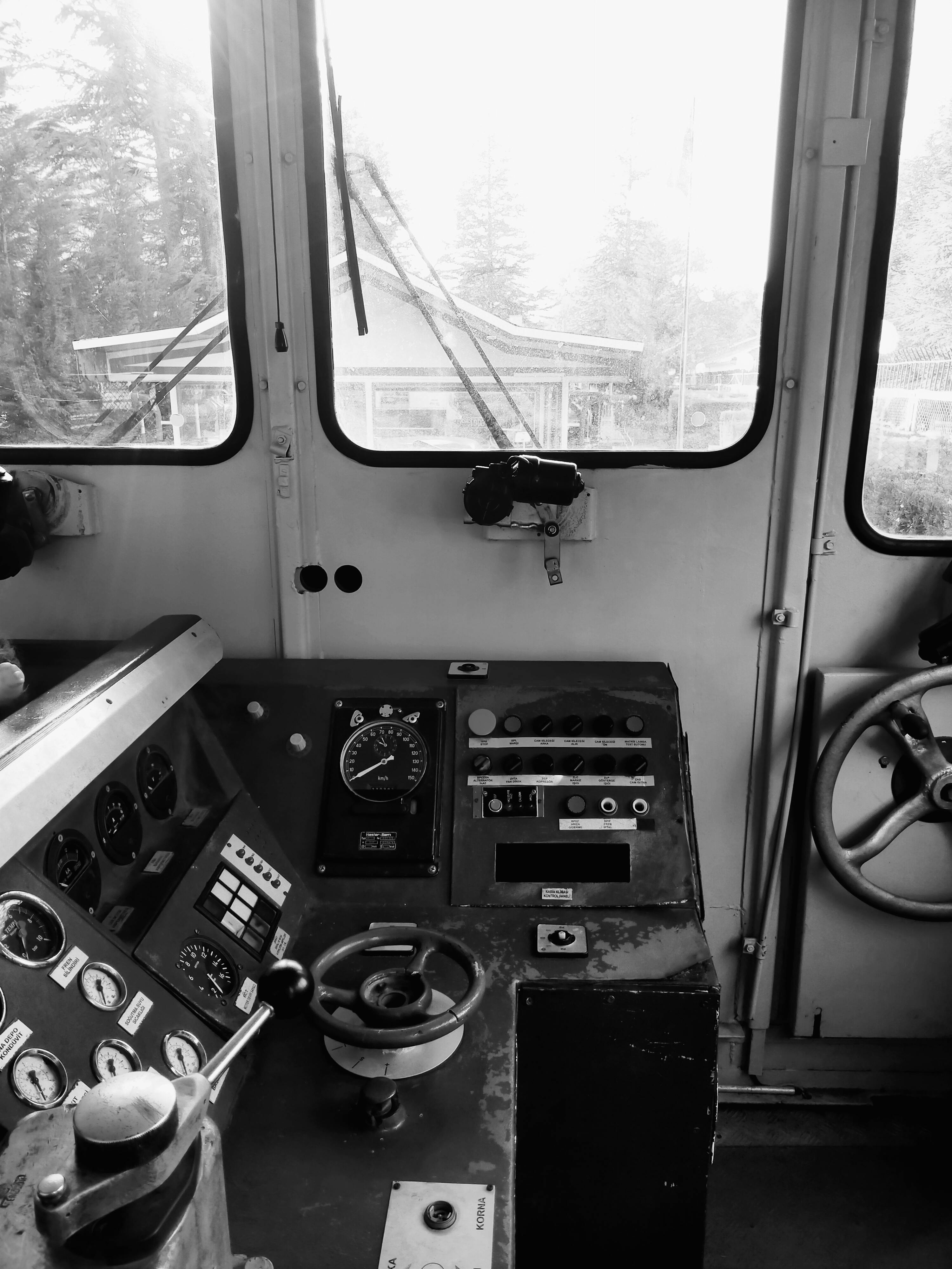 Locomotive Interior Photos, Download The BEST Free Locomotive Interior ...