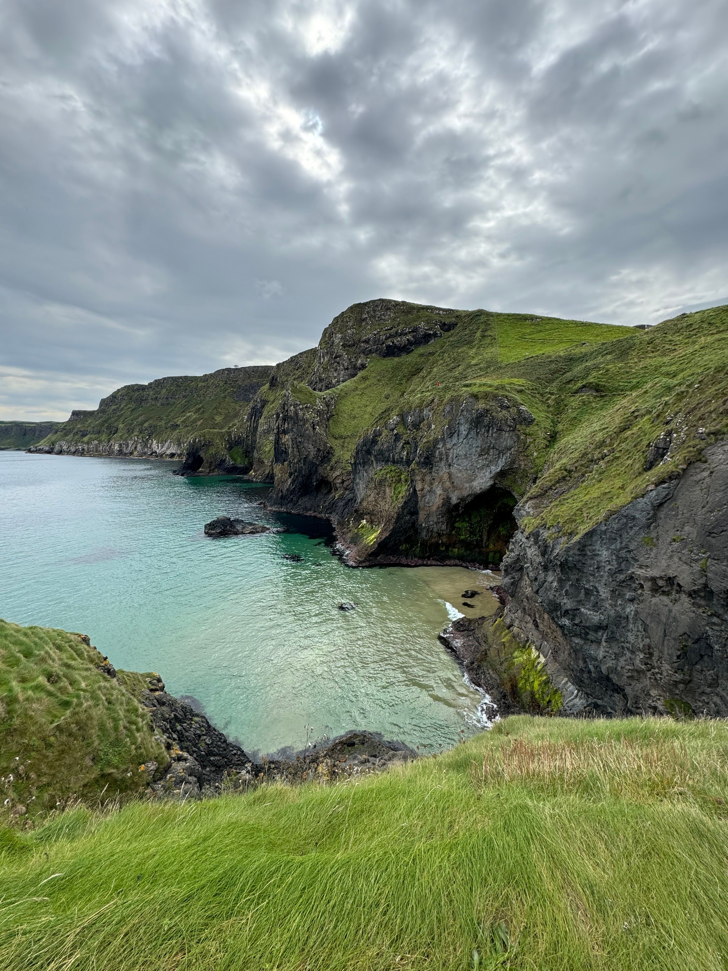 Dramatic Cliffs of Northern Ireland Coastline · Free Stock Photo